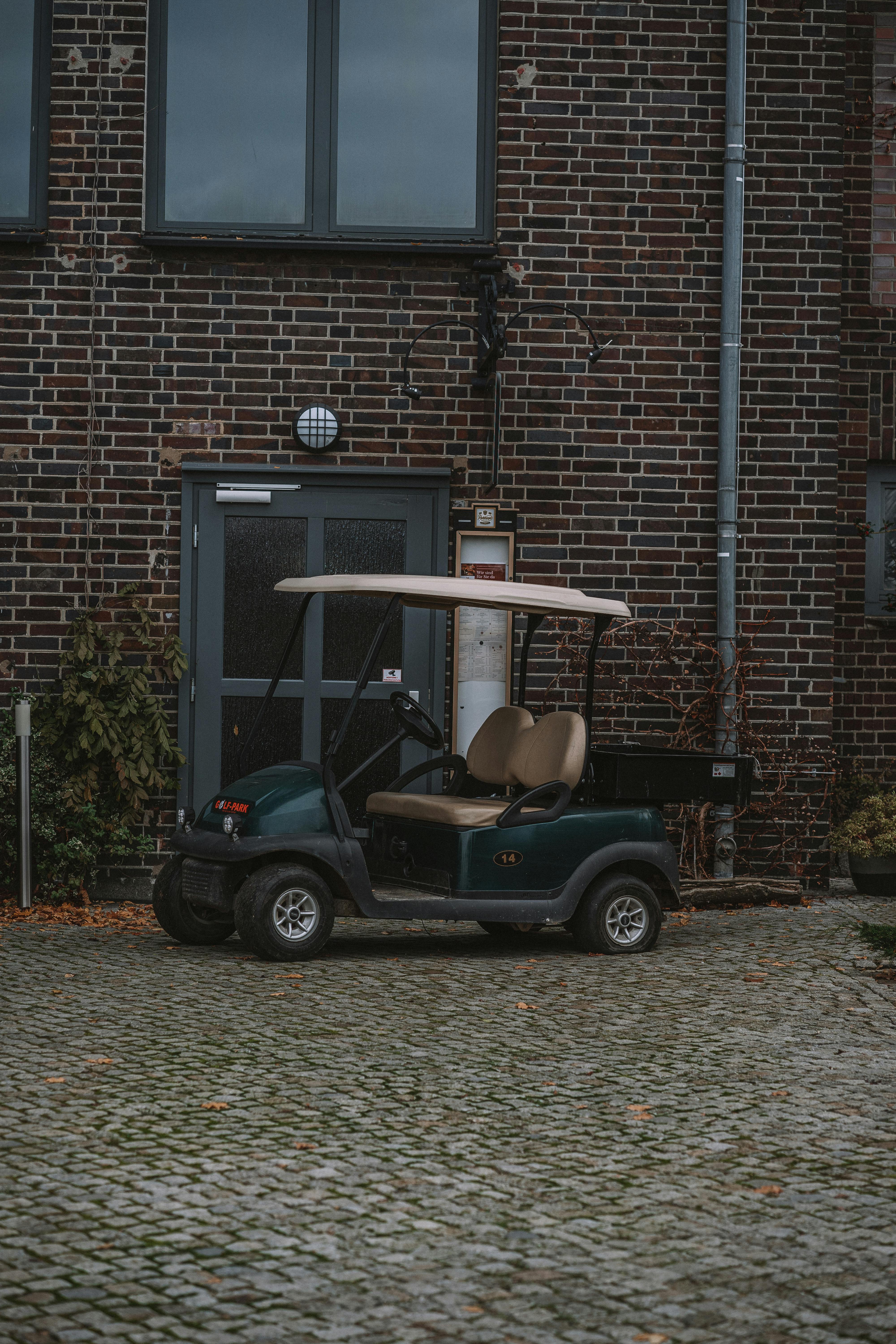 Electric Club Car · Free Stock Photo