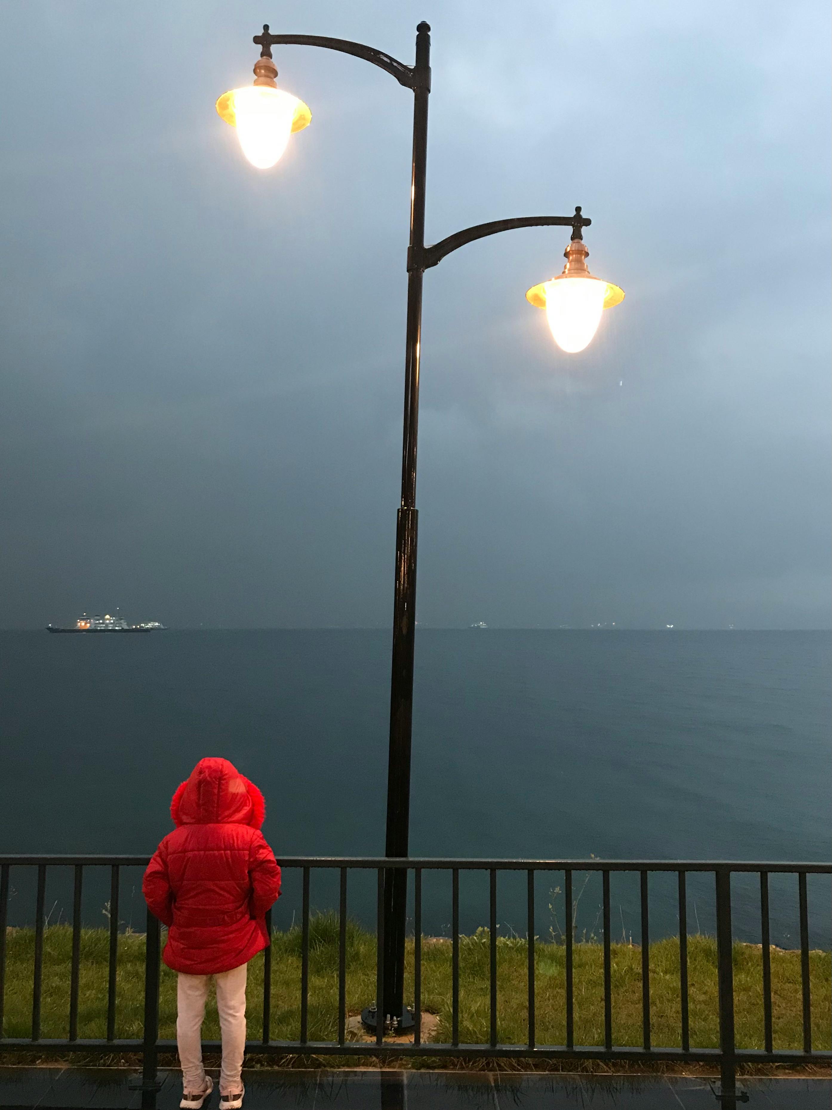 Postes D’il·Luminat Photos, Download Free Postes D’il·Luminat Stock ...