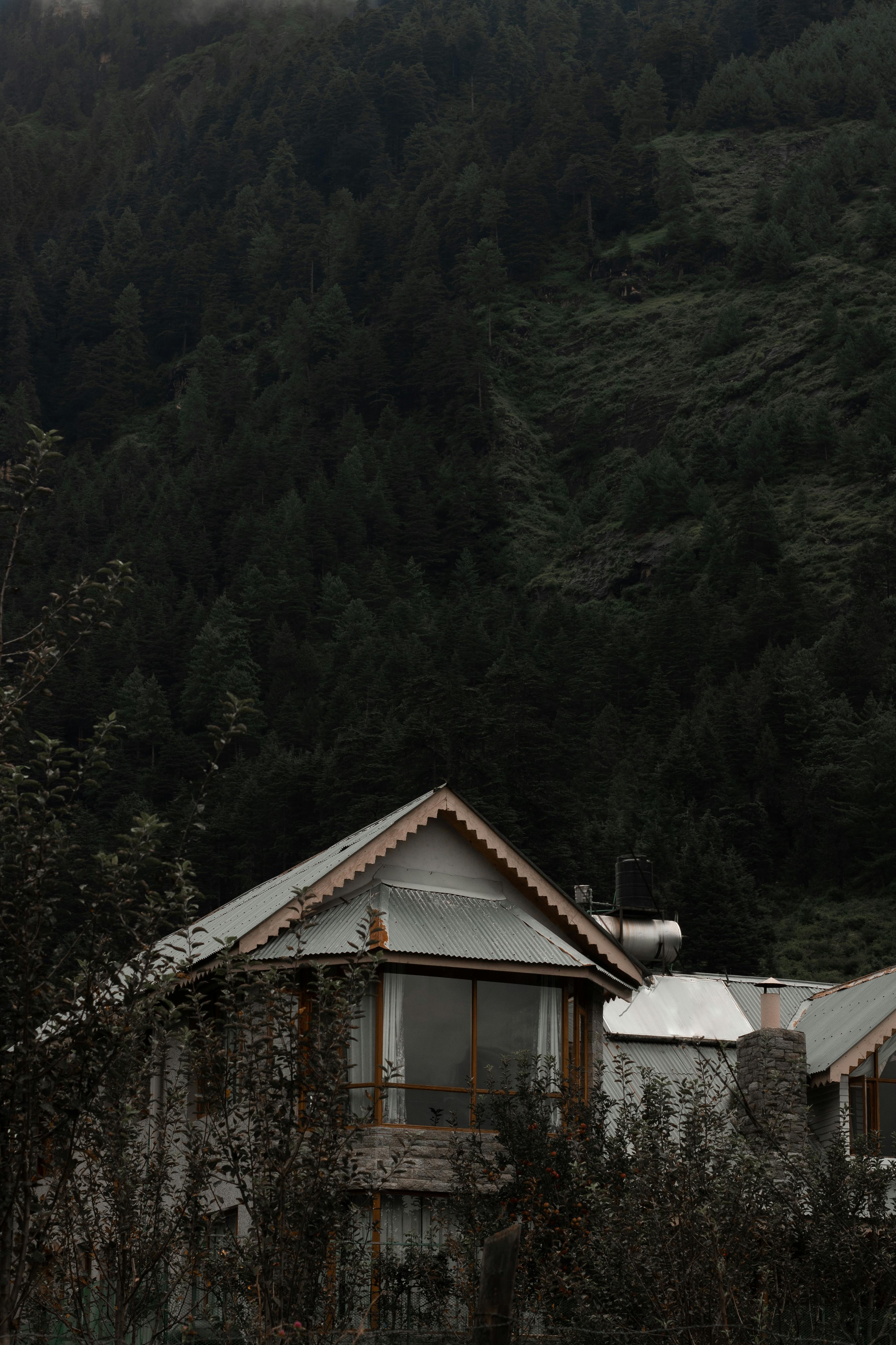 House in the Alps · Free Stock Photo