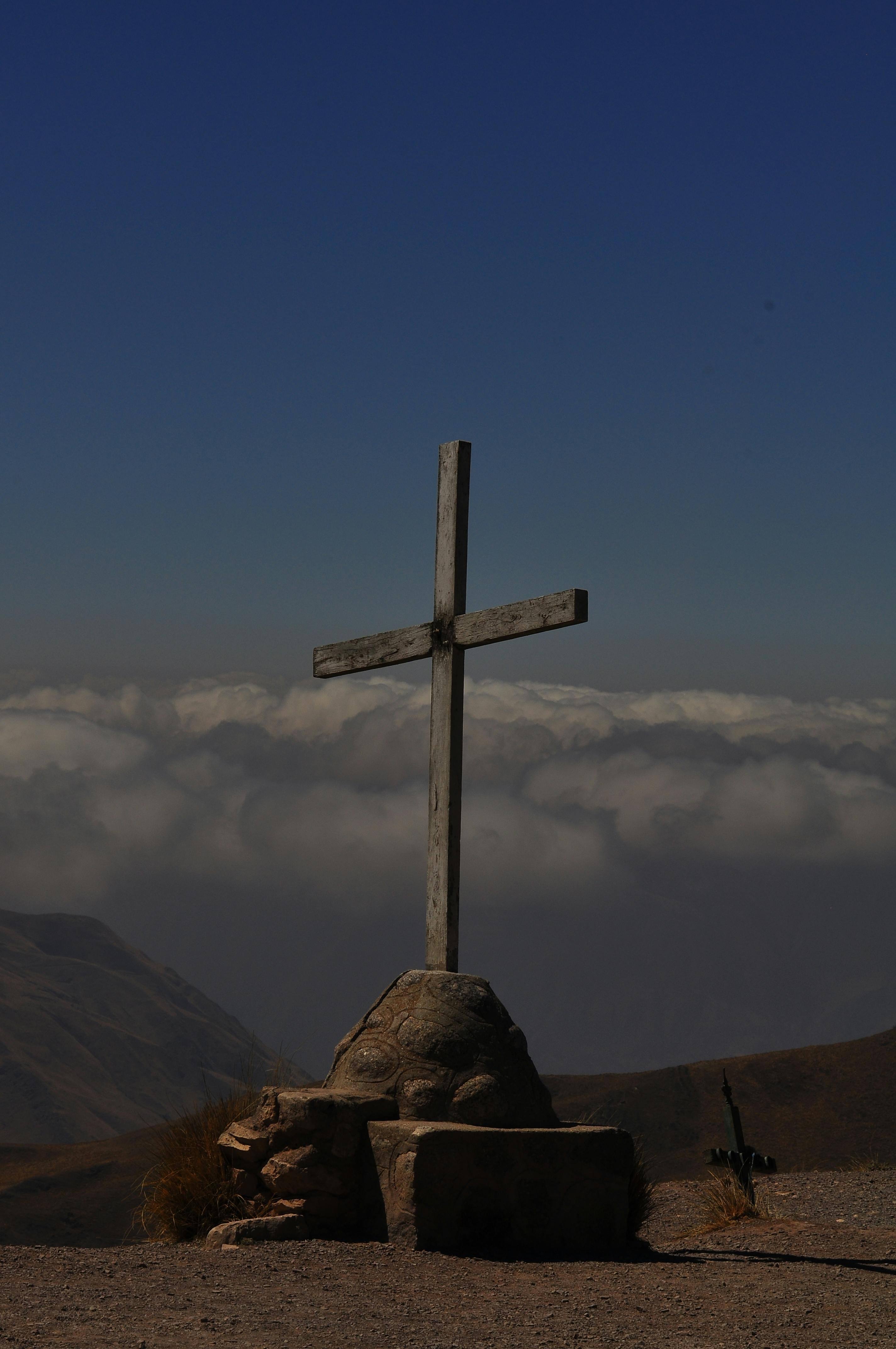Clear Sky and Clouds behind Cross · Free Stock Photo