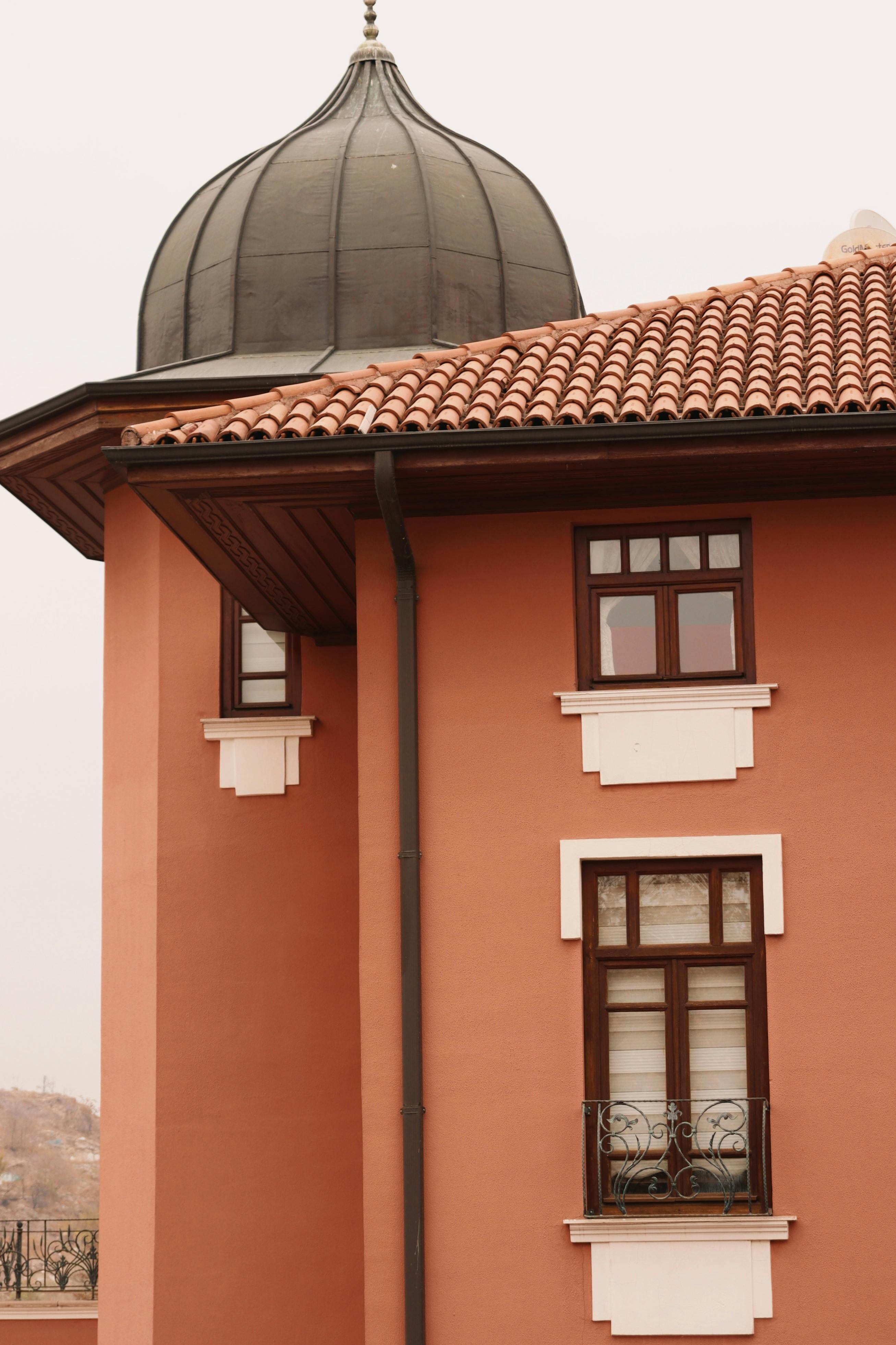 Exterior of an Architectural House · Free Stock Photo