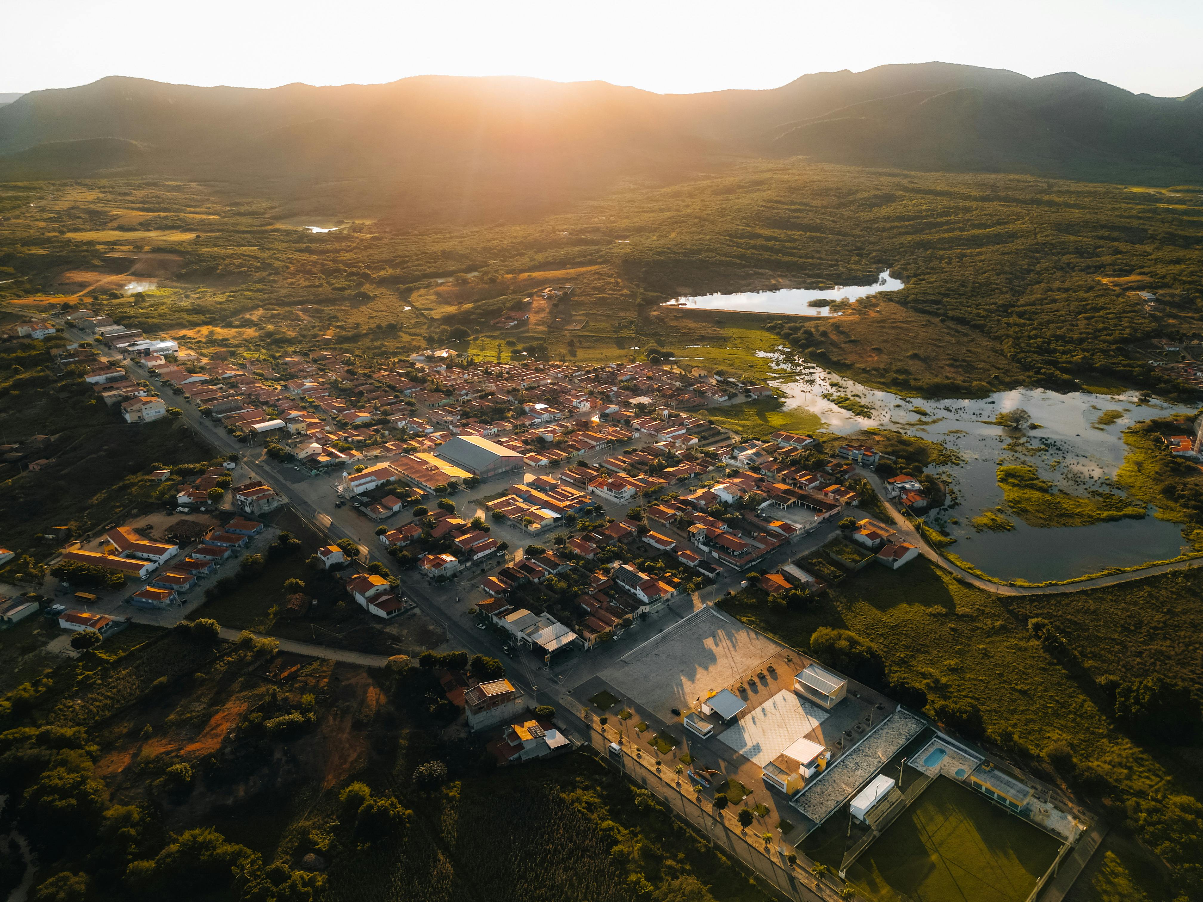 Aerial Shot of Amber Fort, Maota Lake, Rajasthan, India · Free Stock Photo