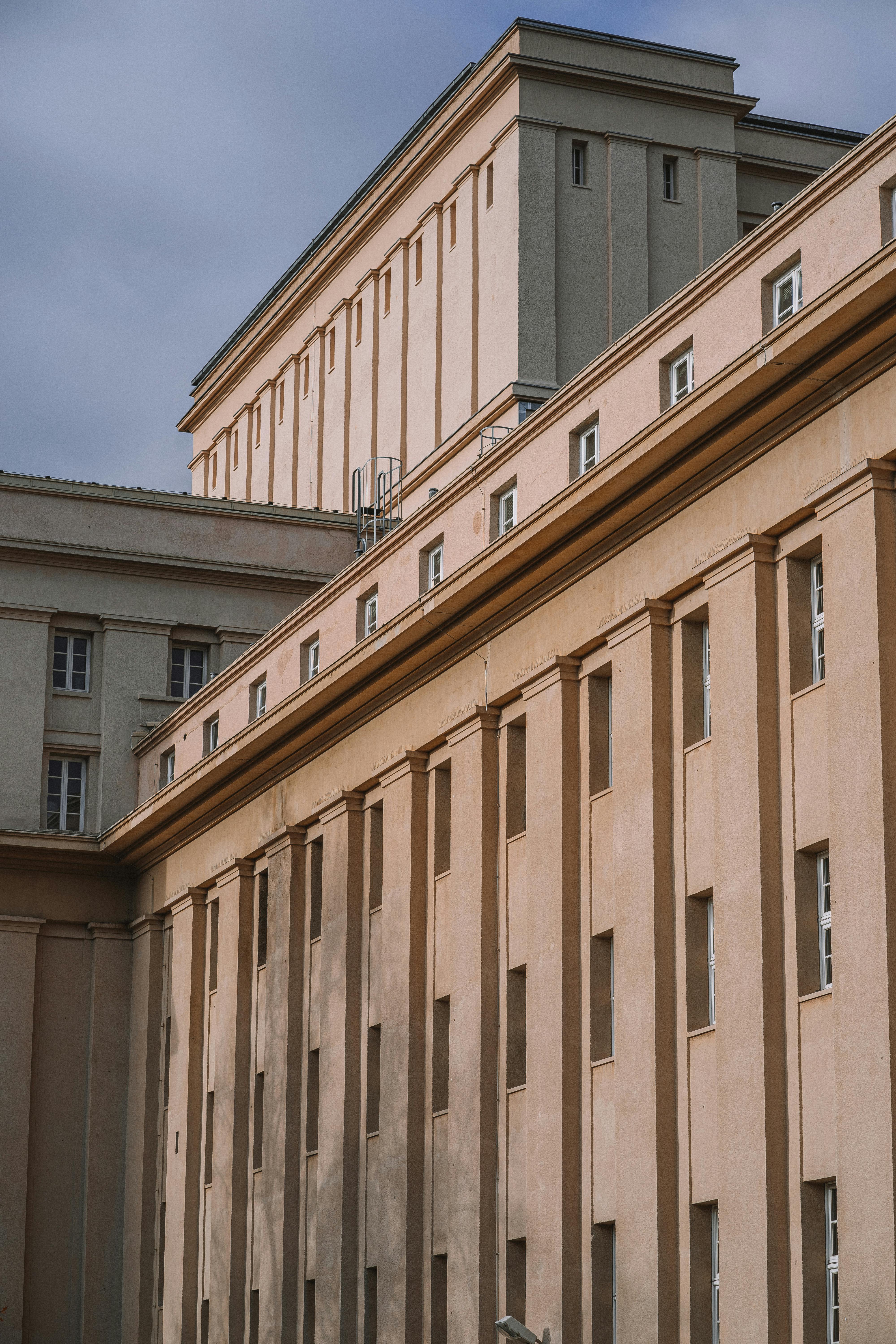 Photo of a Monumental Modern Building · Free Stock Photo