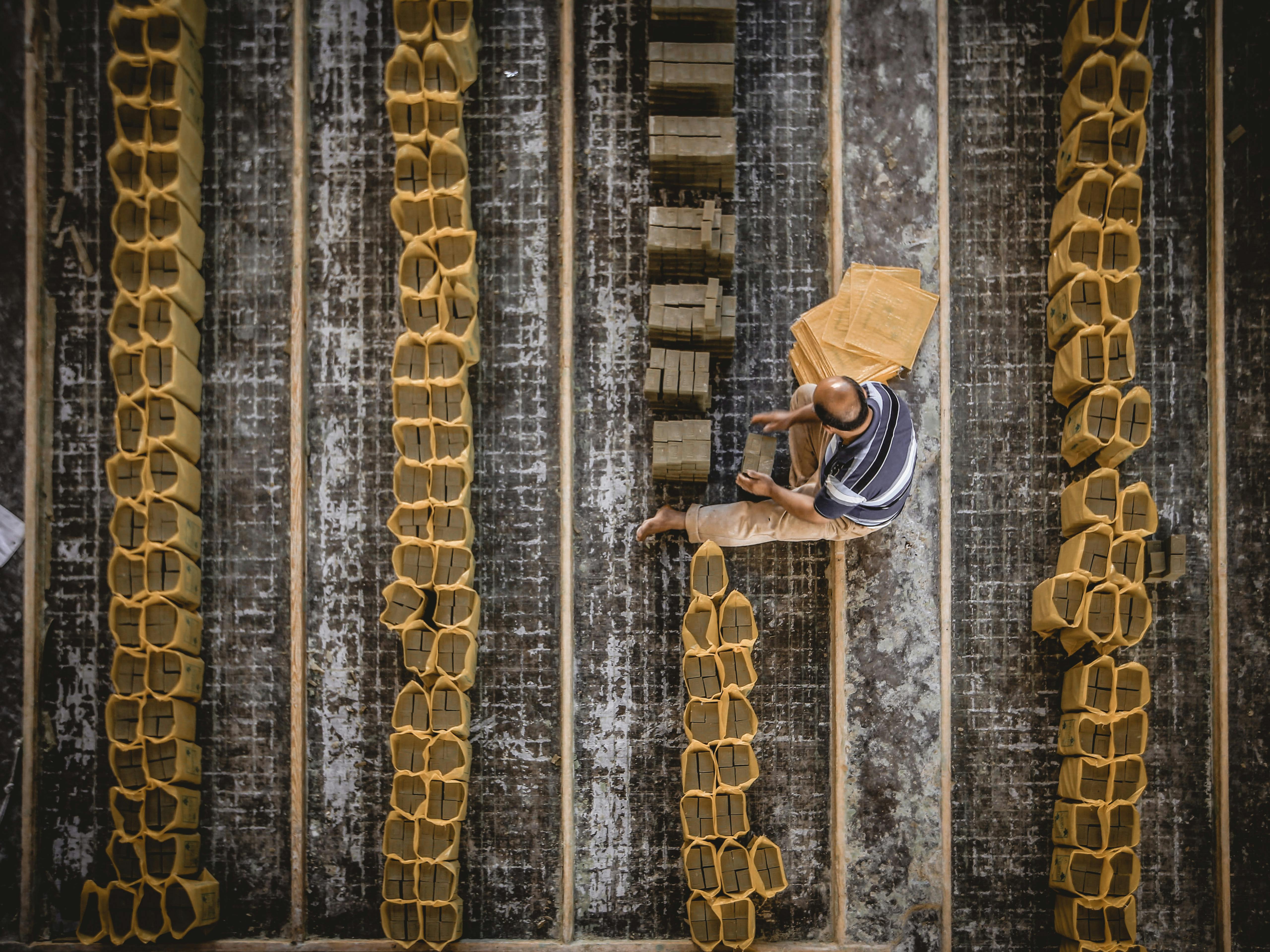 Rabbit Working Photos, Download The BEST Free Rabbit Working Stock ...