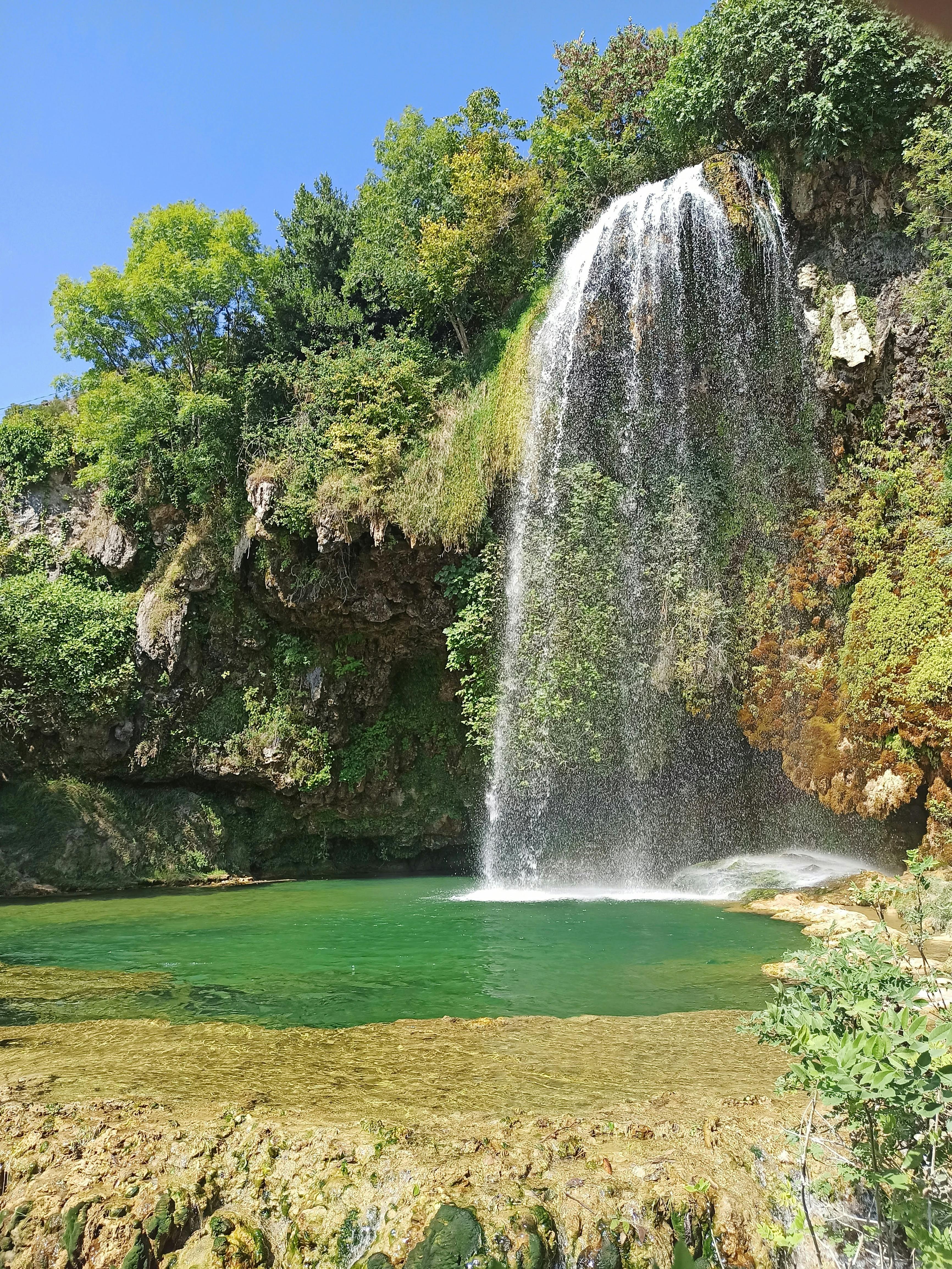 Tall Waterfall in Park · Free Stock Photo