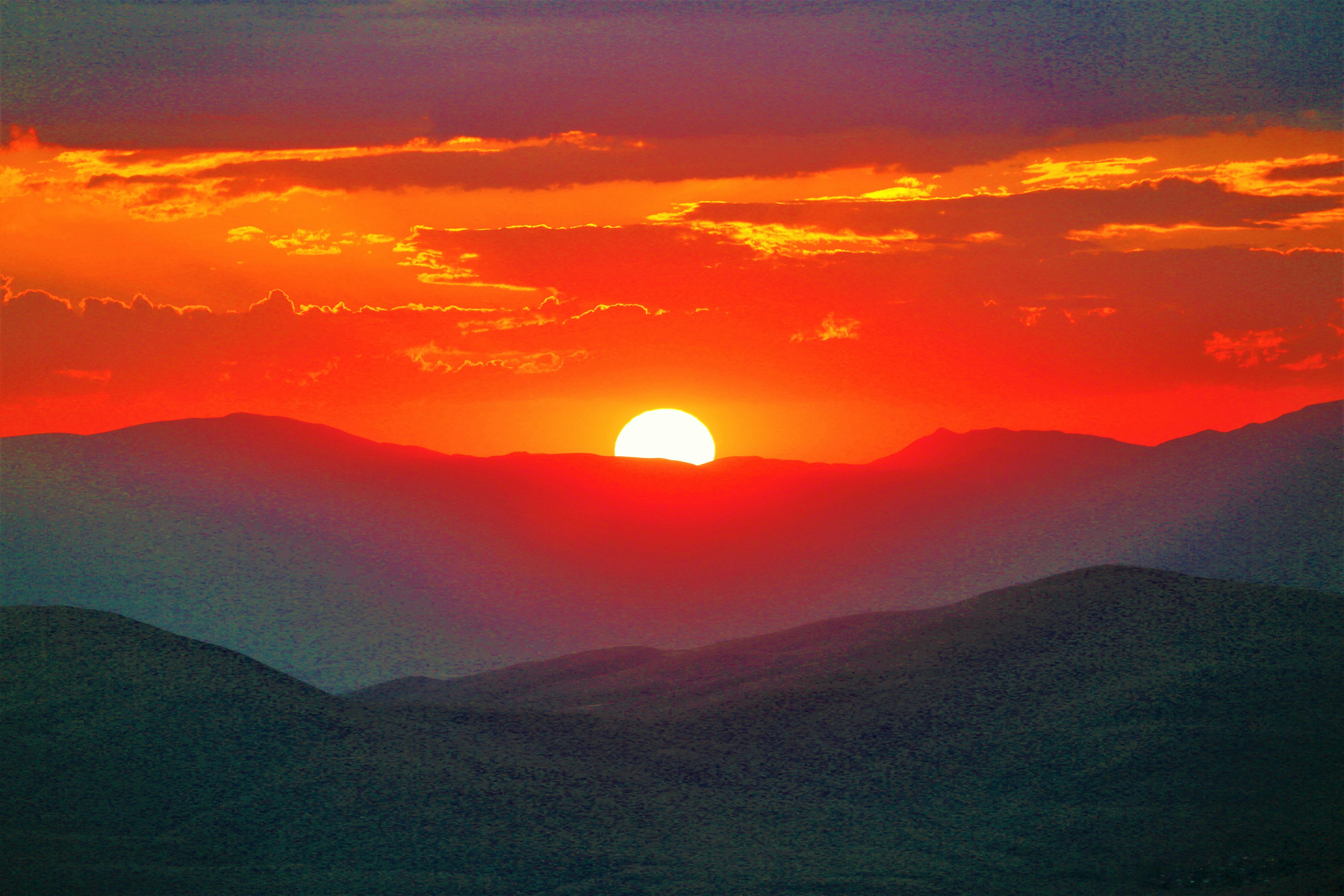 sunset 37 Photos & Videos Collected by Konevi