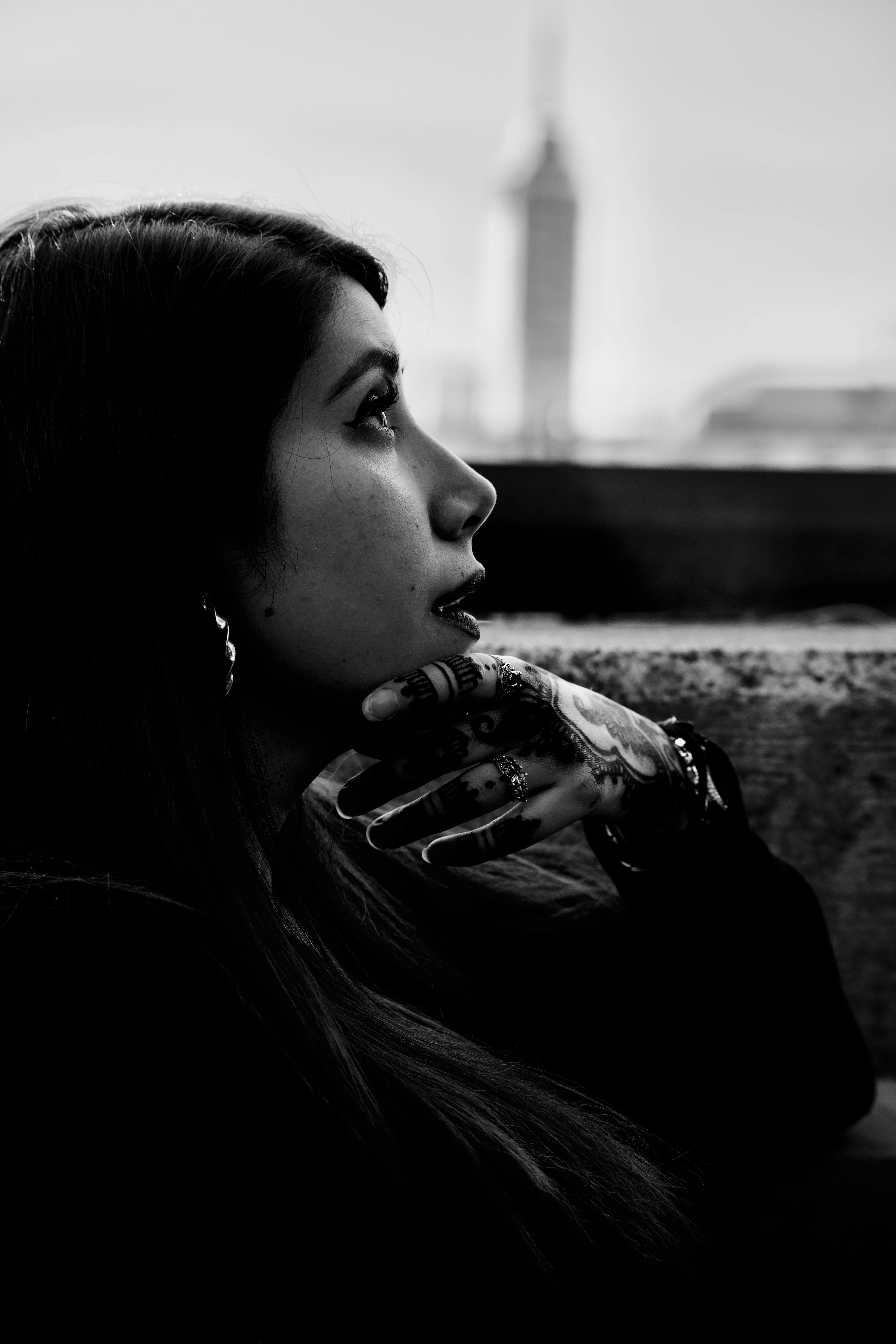 Black and White Side Portrait of a Woman · Free Stock Photo