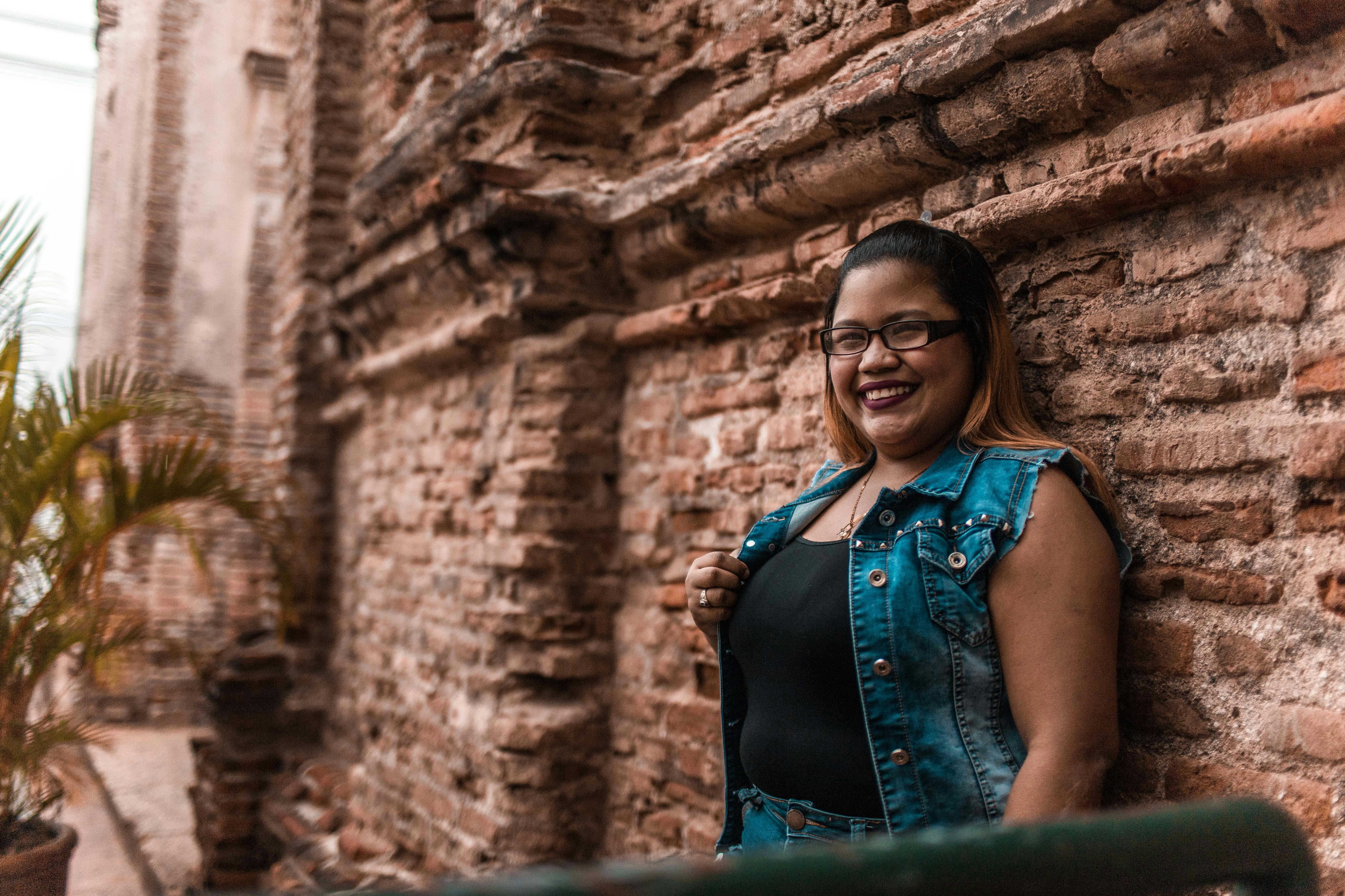 People Building Wall With Bricks Photos, Download The BEST Free People ...