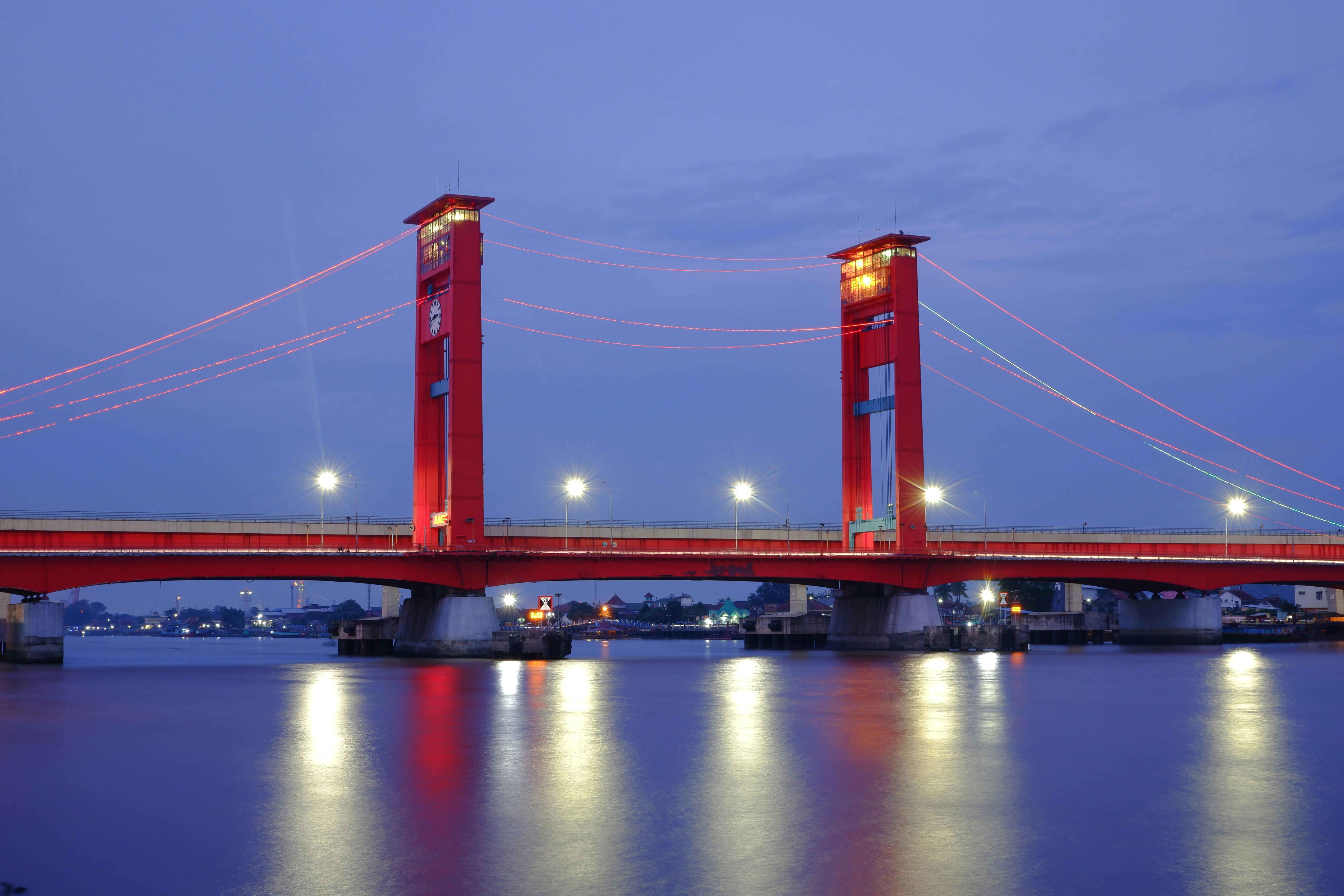 Ampera Bridge in Palembang in Indonesia · Free Stock Photo