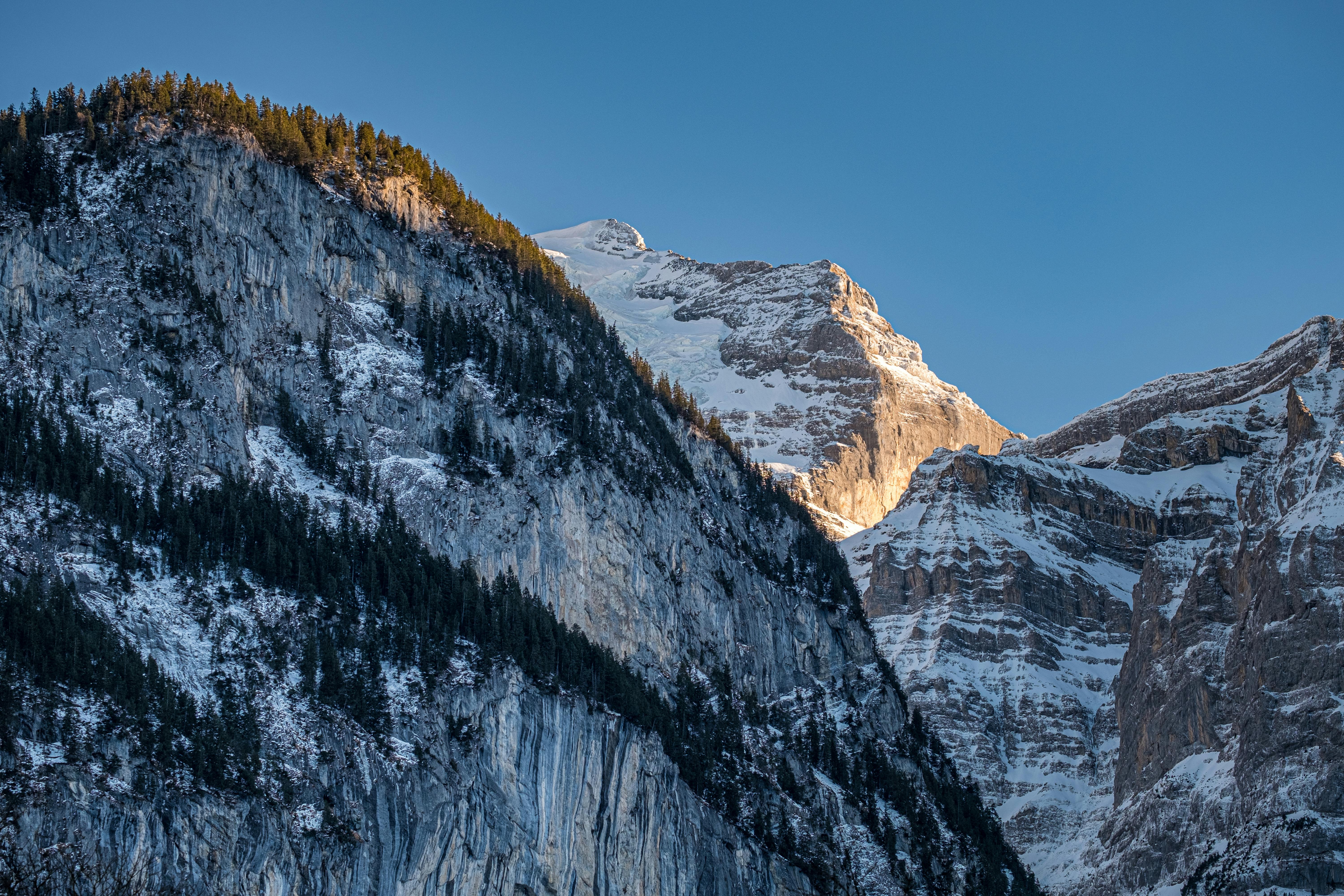 Gray Snowy Mountain · Free Stock Photo