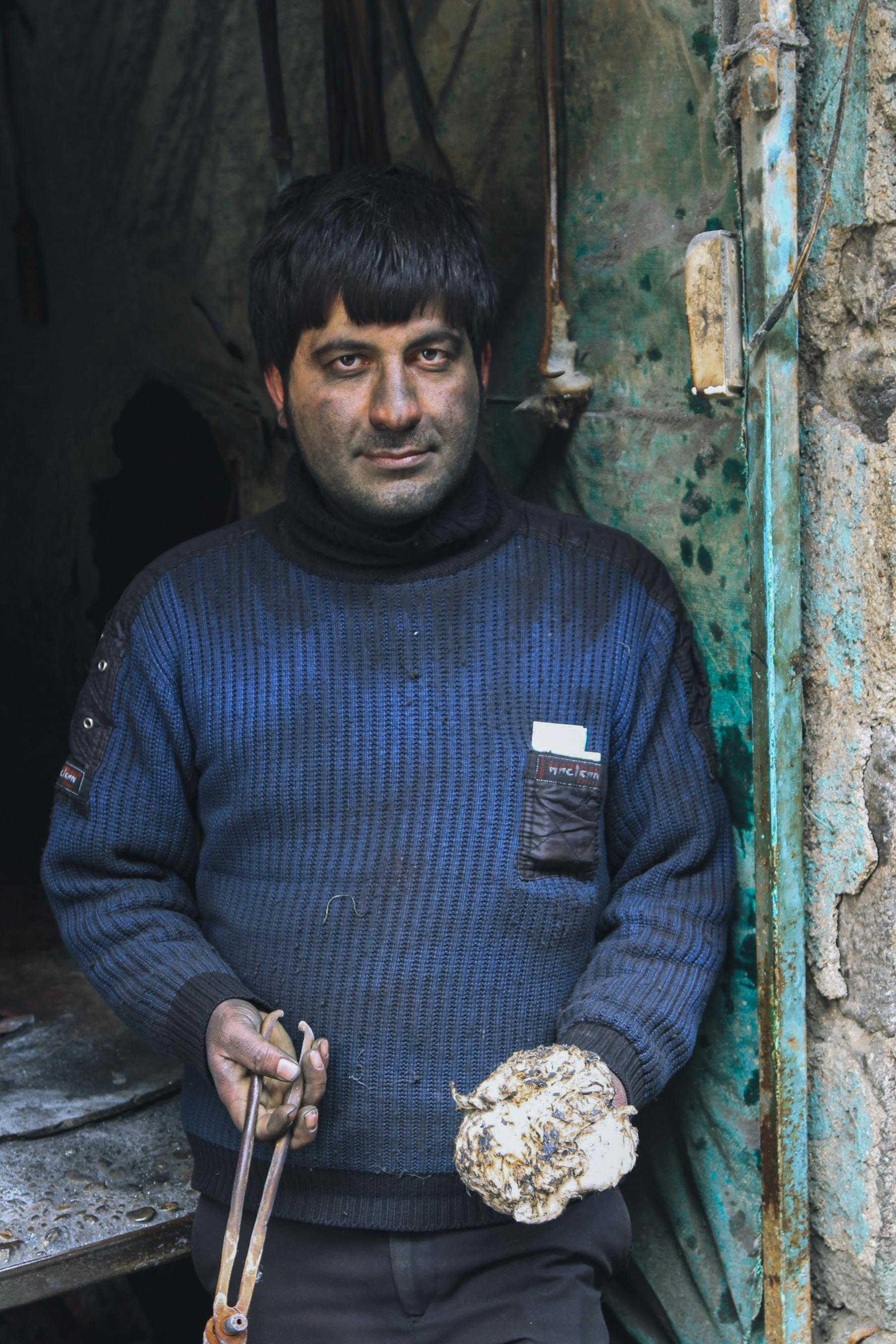 Portrait of Laborer · Free Stock Photo