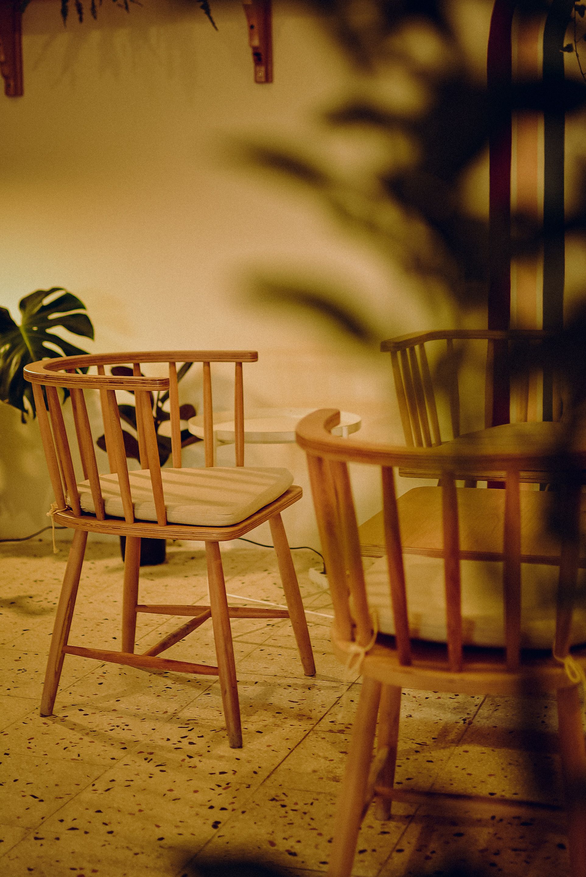 Empty White Chairs Beside Table · Free Stock Photo