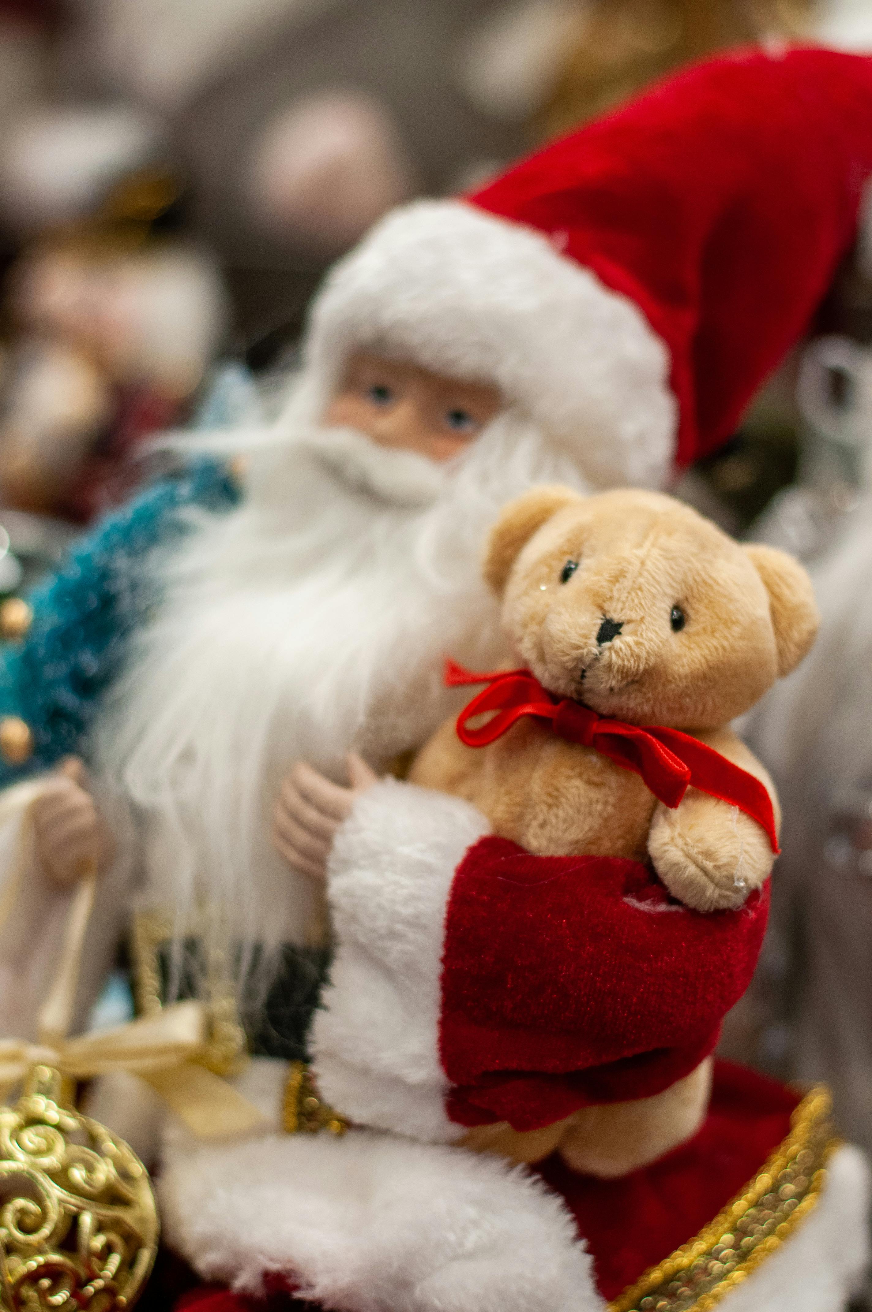 Santa Claus Plush Toy · Free Stock Photo