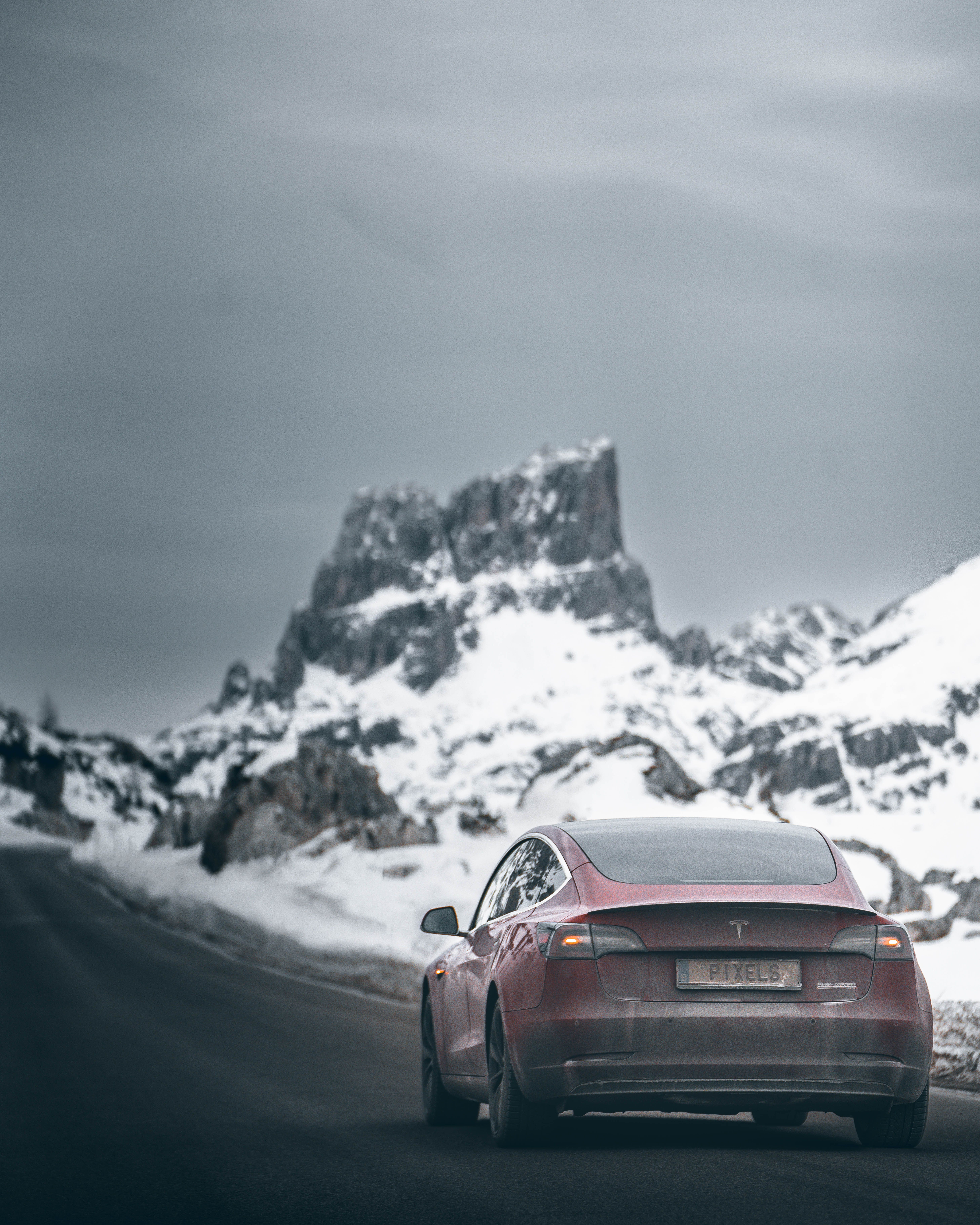 Maroon Car Photos, Download The BEST Free Maroon Car Stock Photos & HD ...