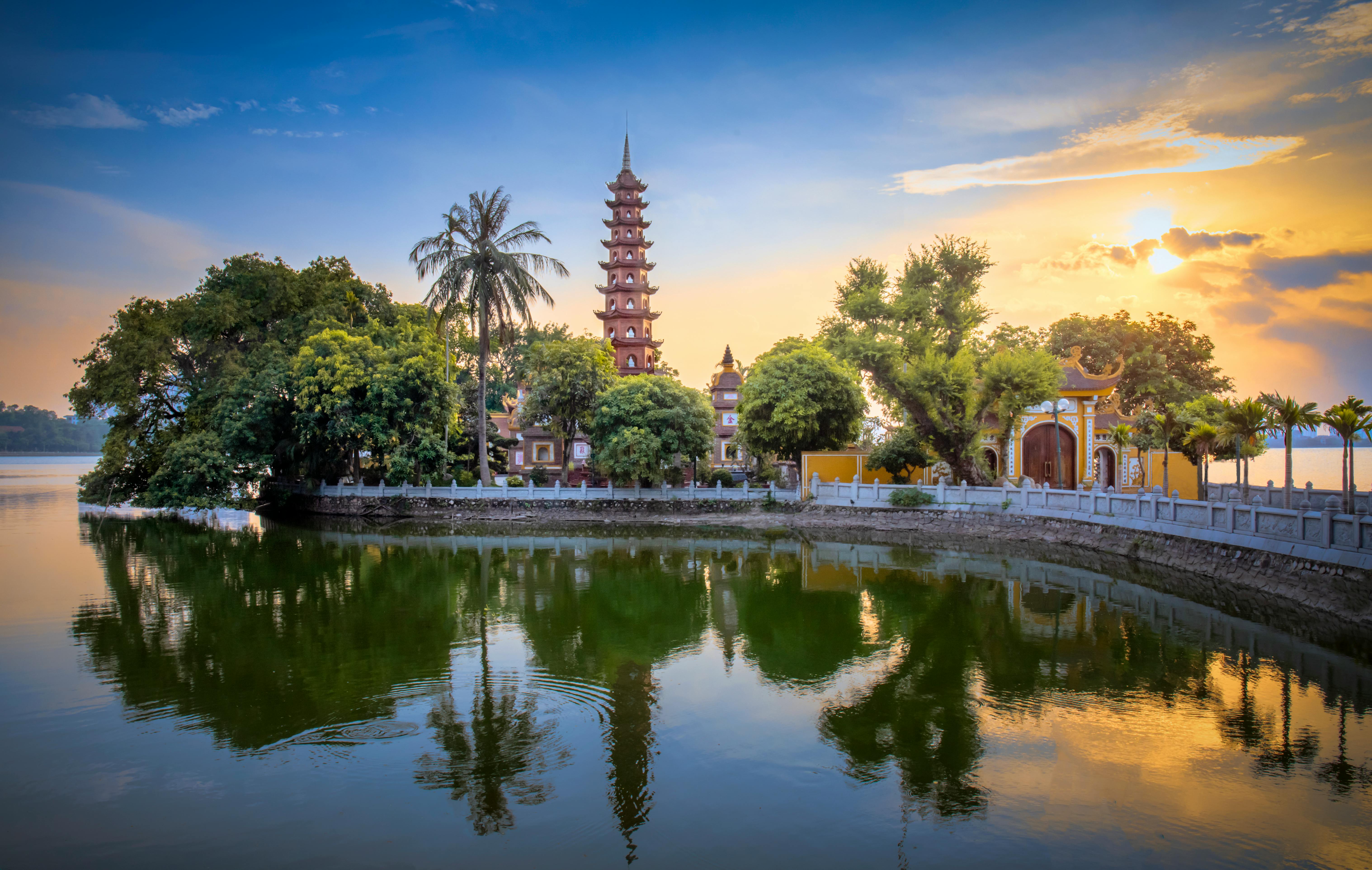 Birds Eye View of the Tran Quoc Pagoda · Free Stock Photo