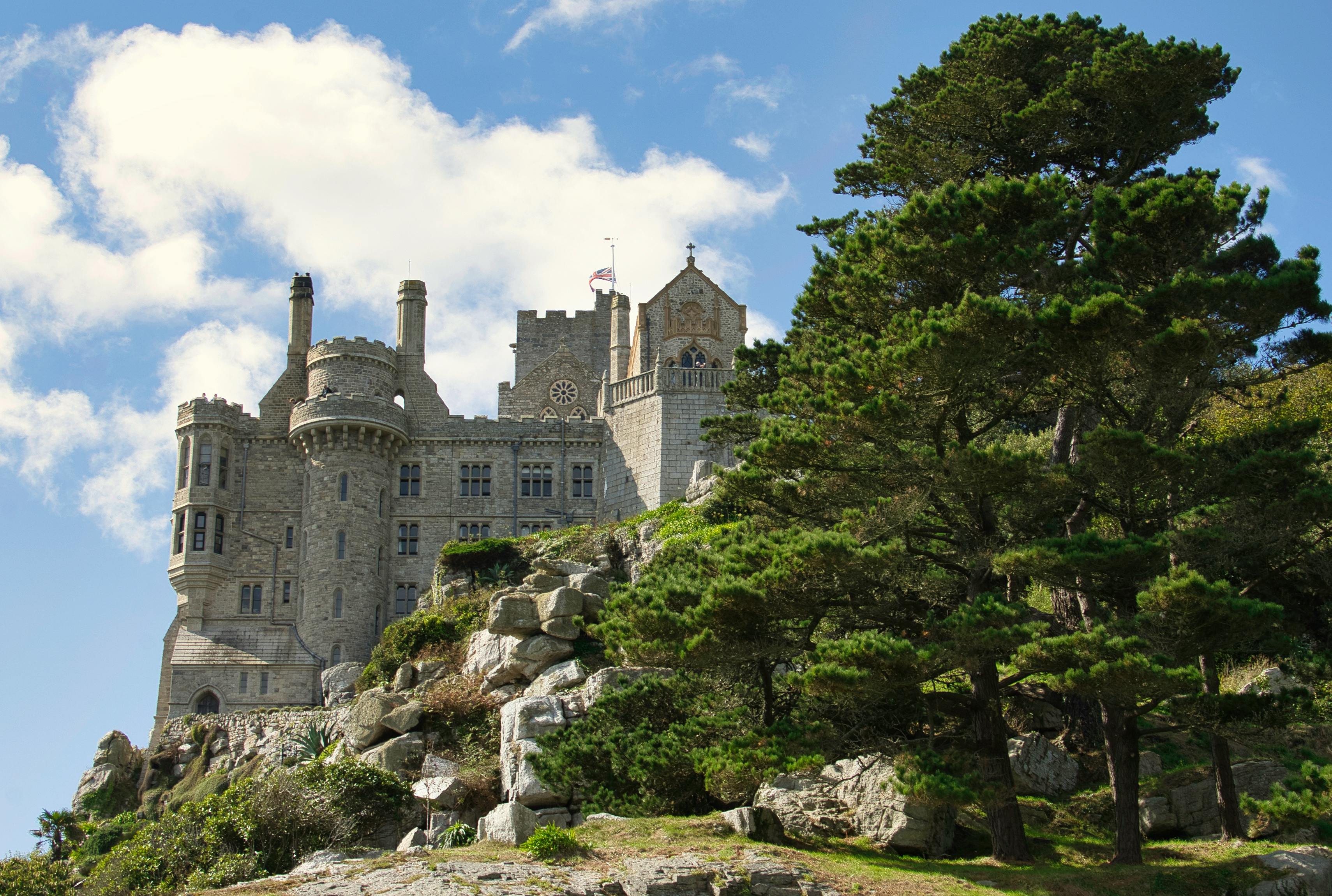 Gothic Castle on Hill · Free Stock Photo