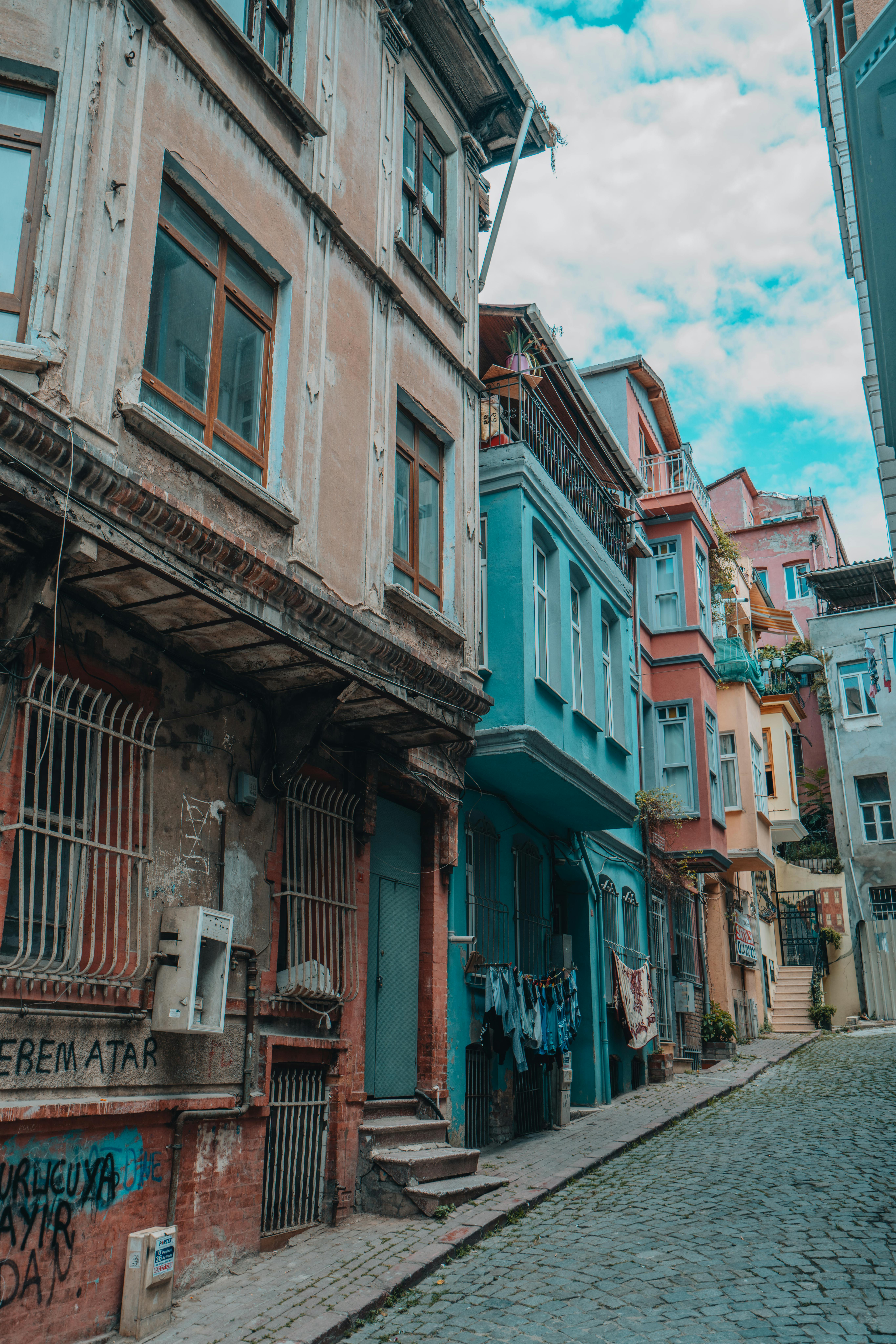 Concrete Buildings on Alleyway · Free Stock Photo