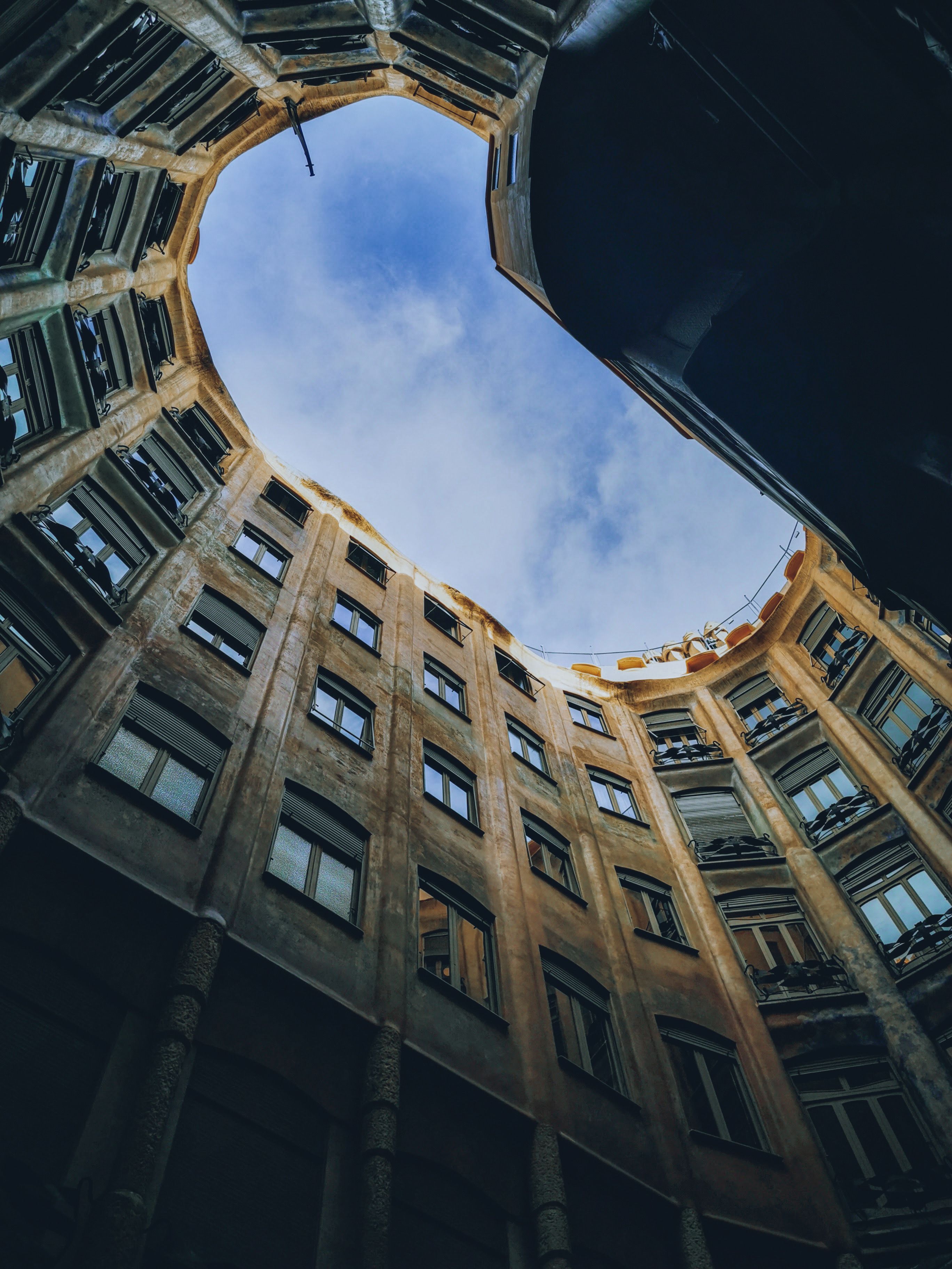 Concrete Building · Free Stock Photo