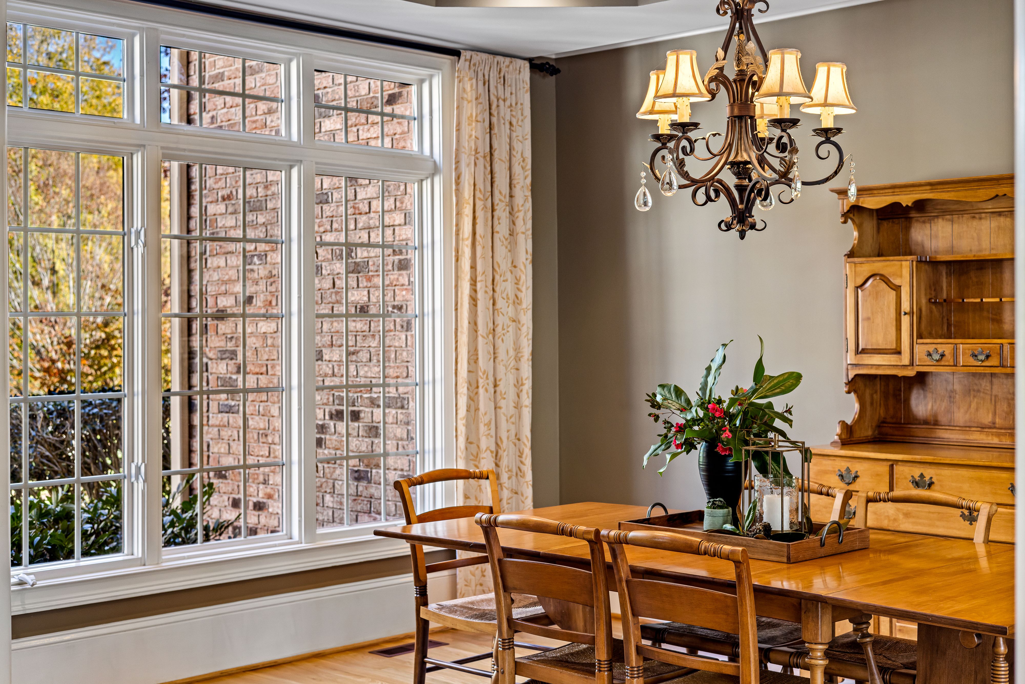 Dining Area of the Building With No People · Free Stock Photo