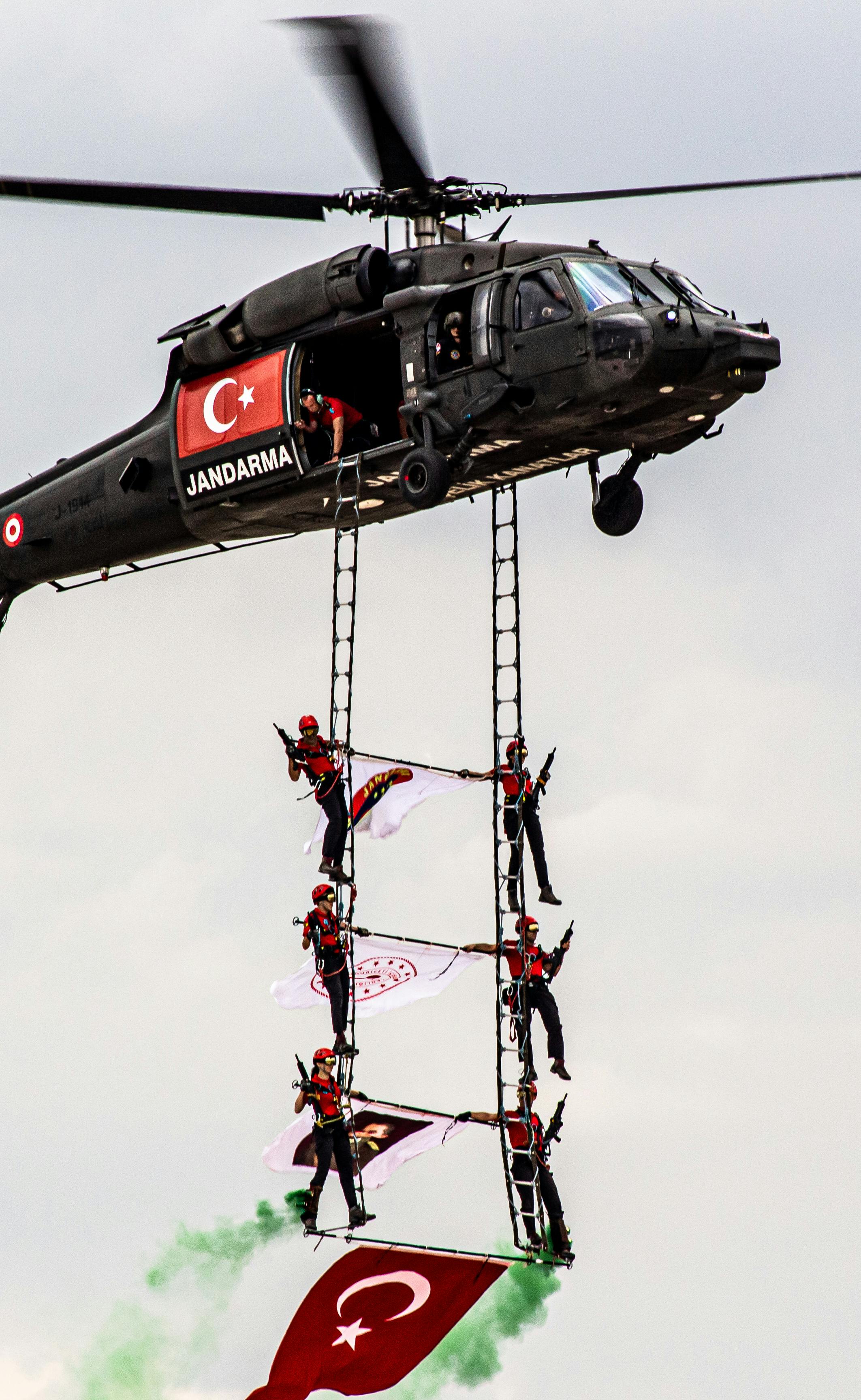 Military Jobs Photos, Download The BEST Free Military Jobs Stock Photos ...