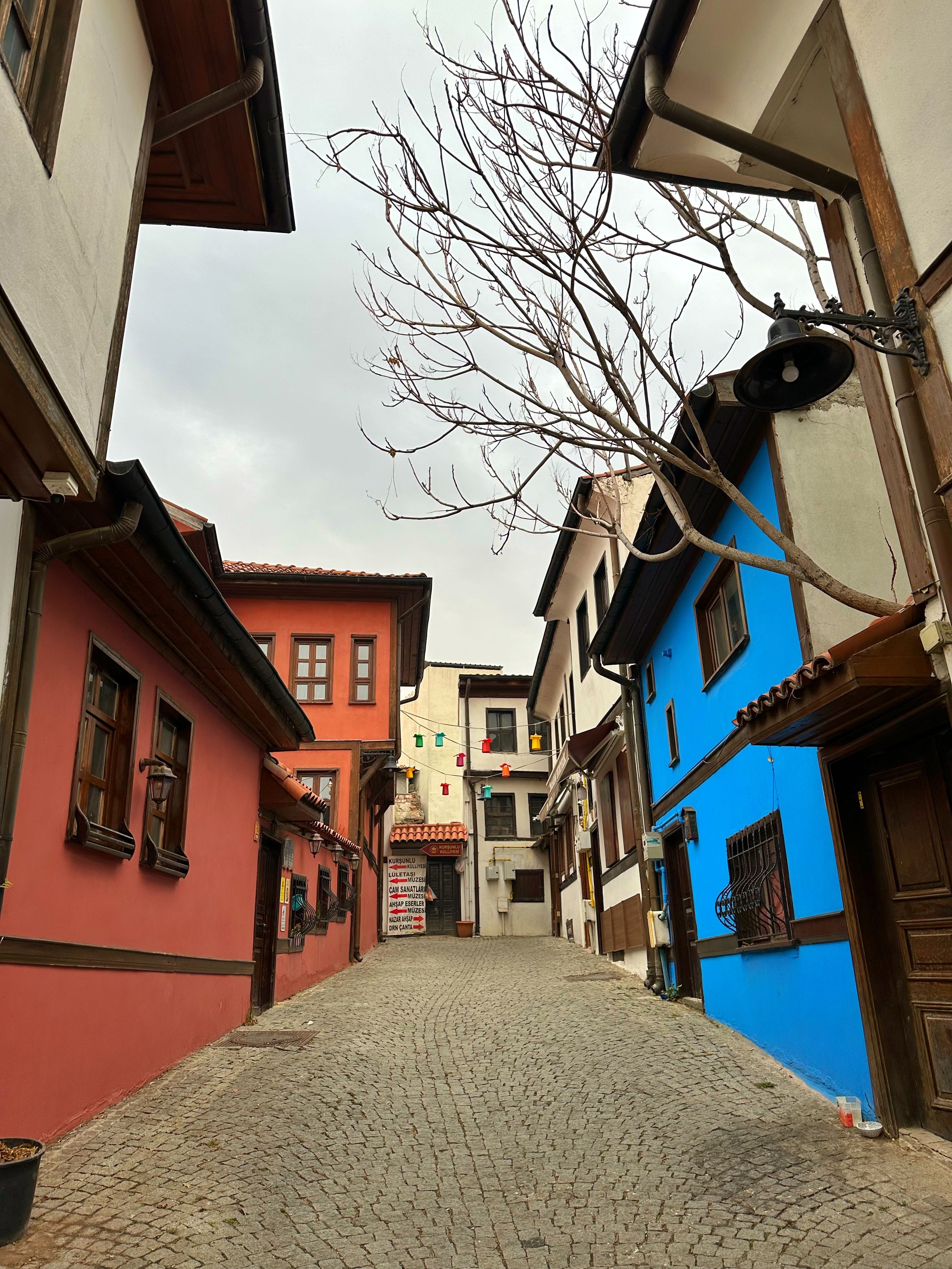 Blue Alley Photos, Download The BEST Free Blue Alley Stock Photos & HD ...