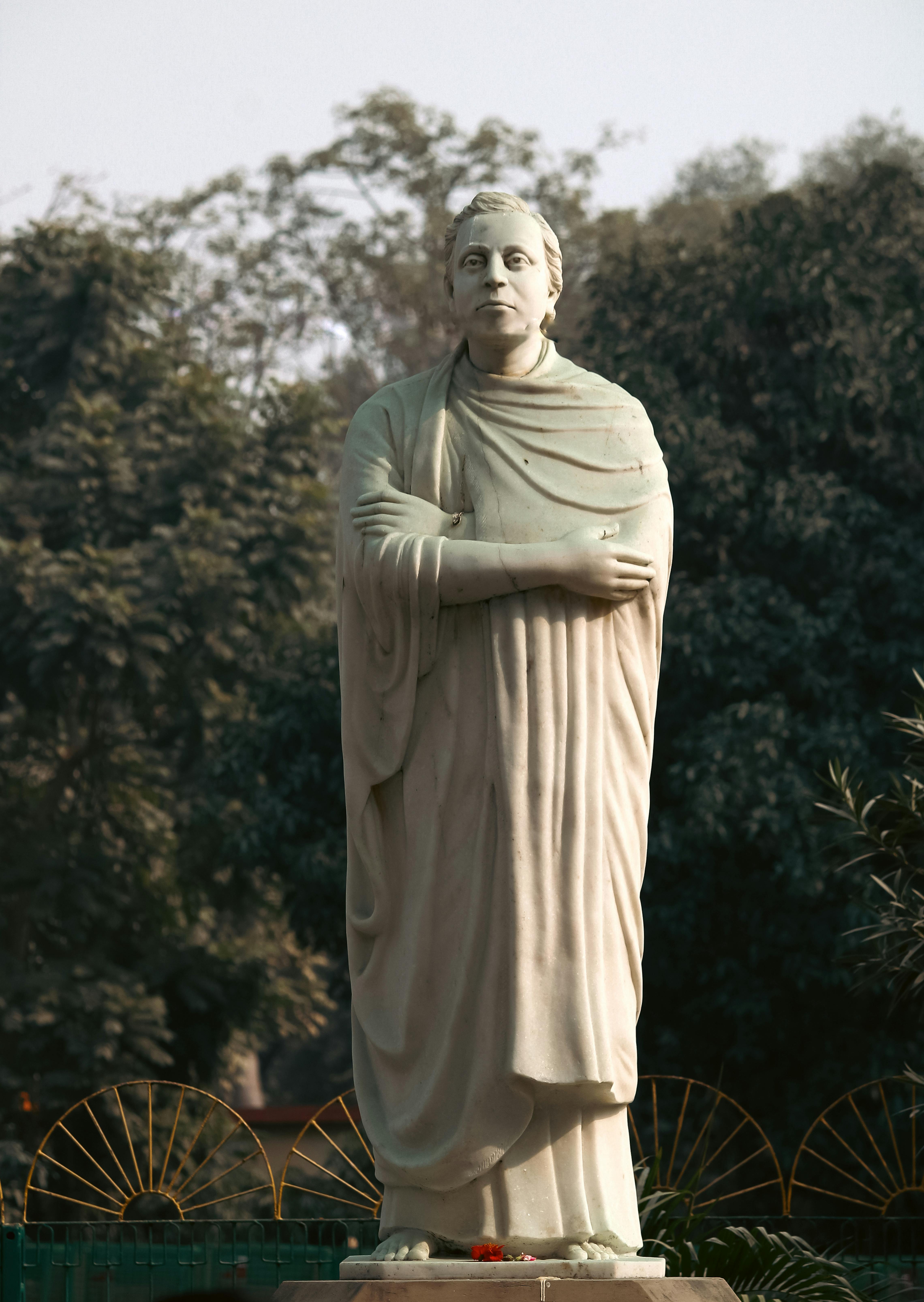 German Statue Photos, Download The BEST Free German Statue Stock Photos ...