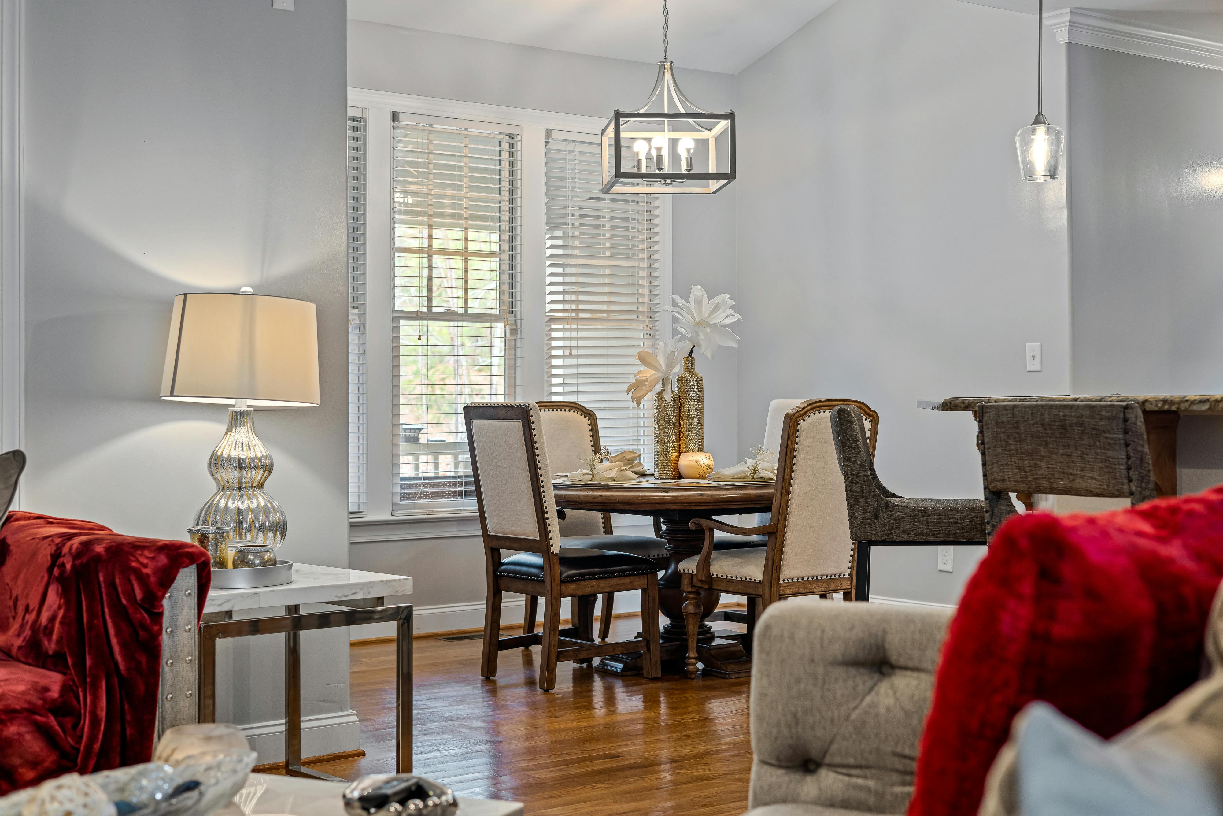 Furniture in Living Room · Free Stock Photo