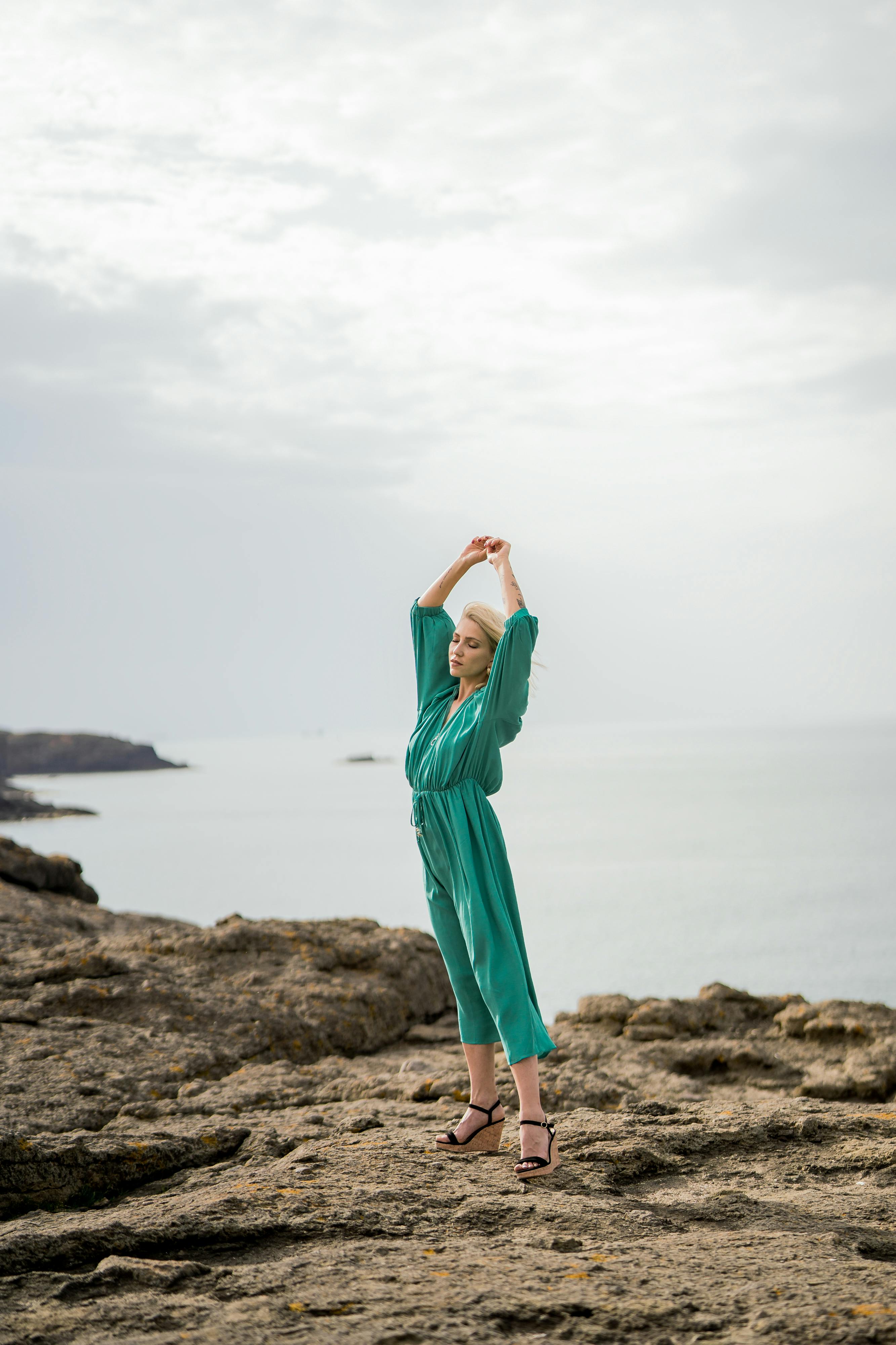 Woman Model Photos, Download The BEST Free Woman Model Stock Photos ...