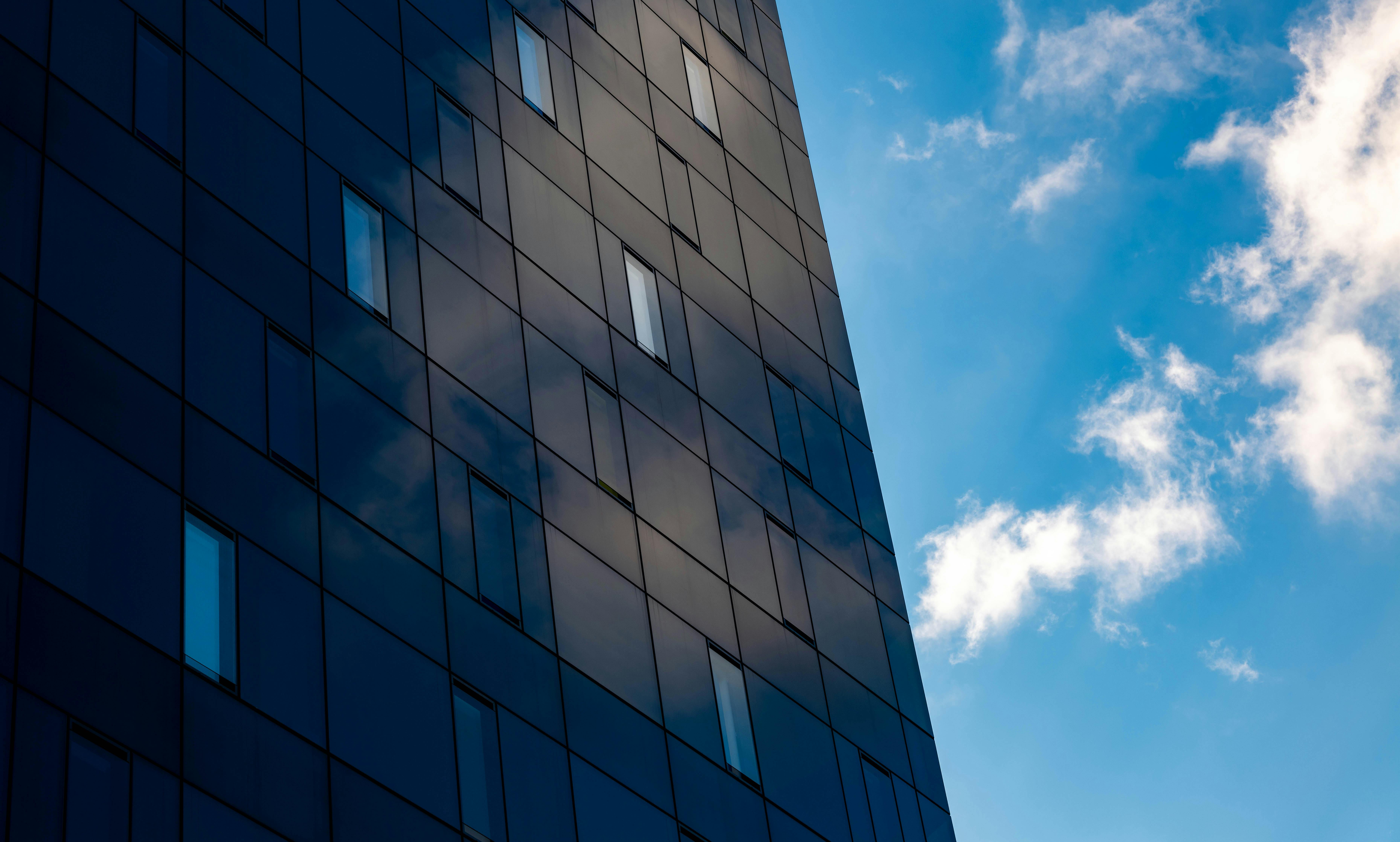 Modern Skyscraper Facade · Free Stock Photo