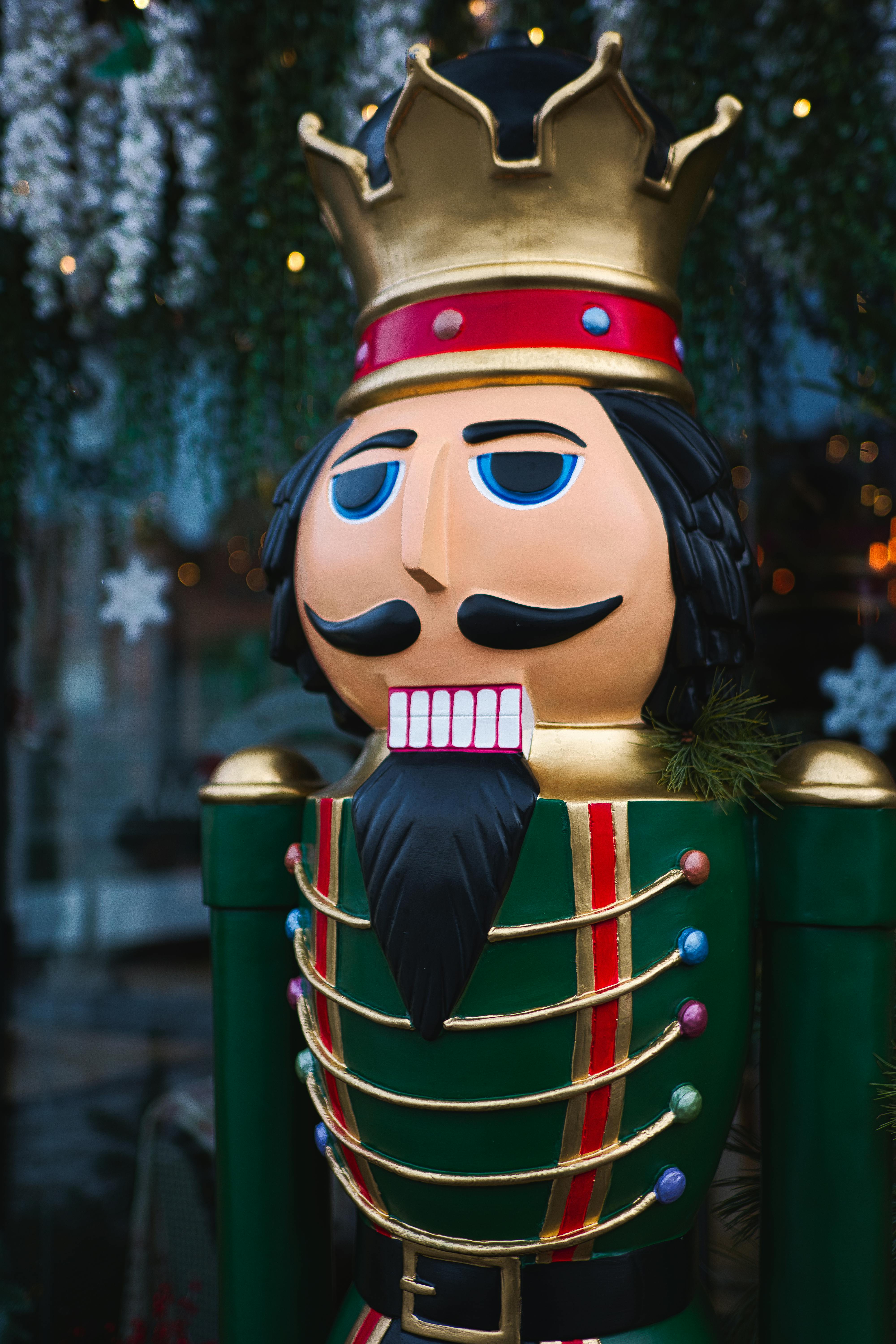 King Crown Photos, Download The BEST Free King Crown Stock Photos & HD ...