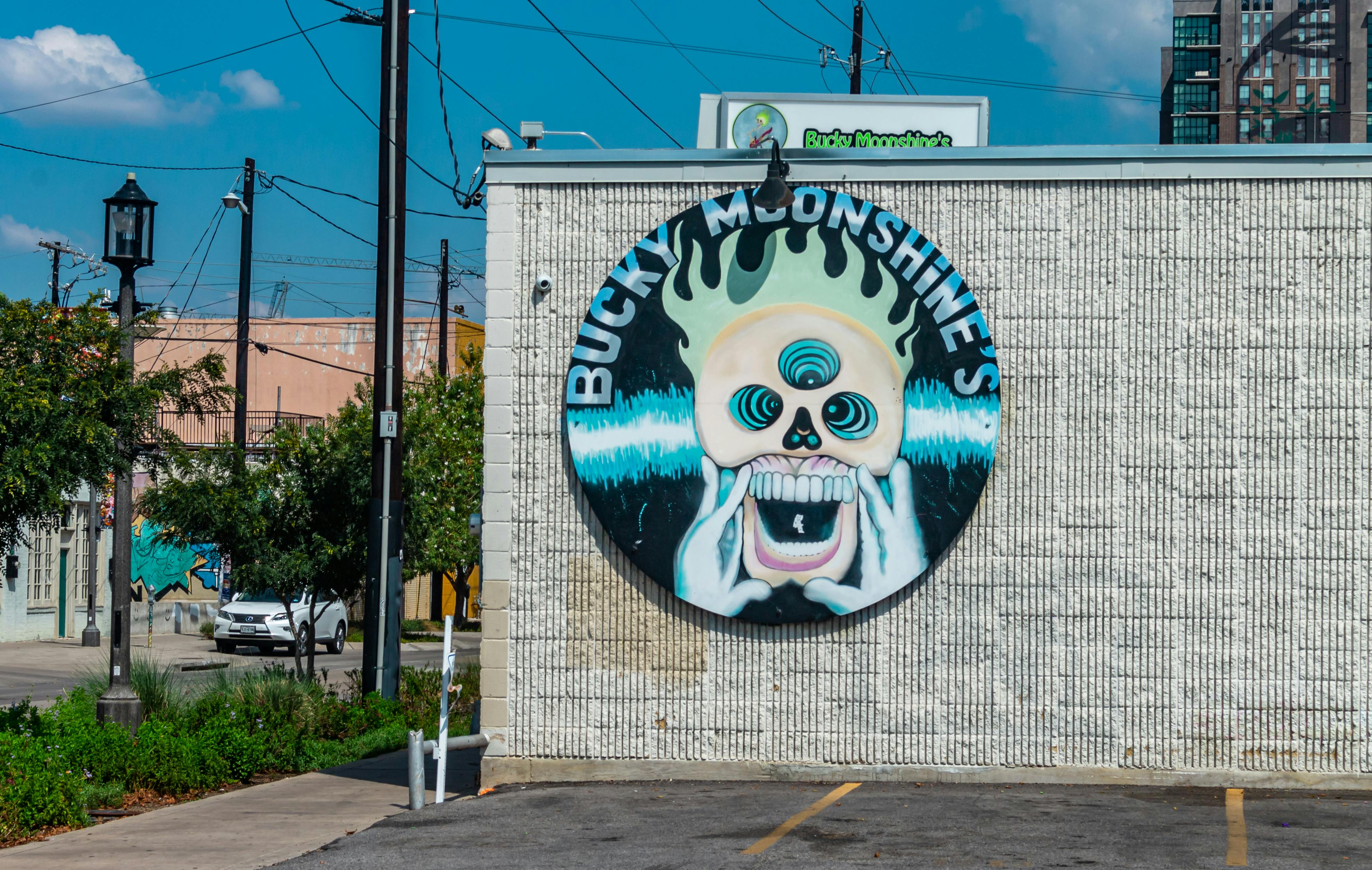 Building of Bucky Moonshine Restaurant in Dallas, Texas, USA · Free ...