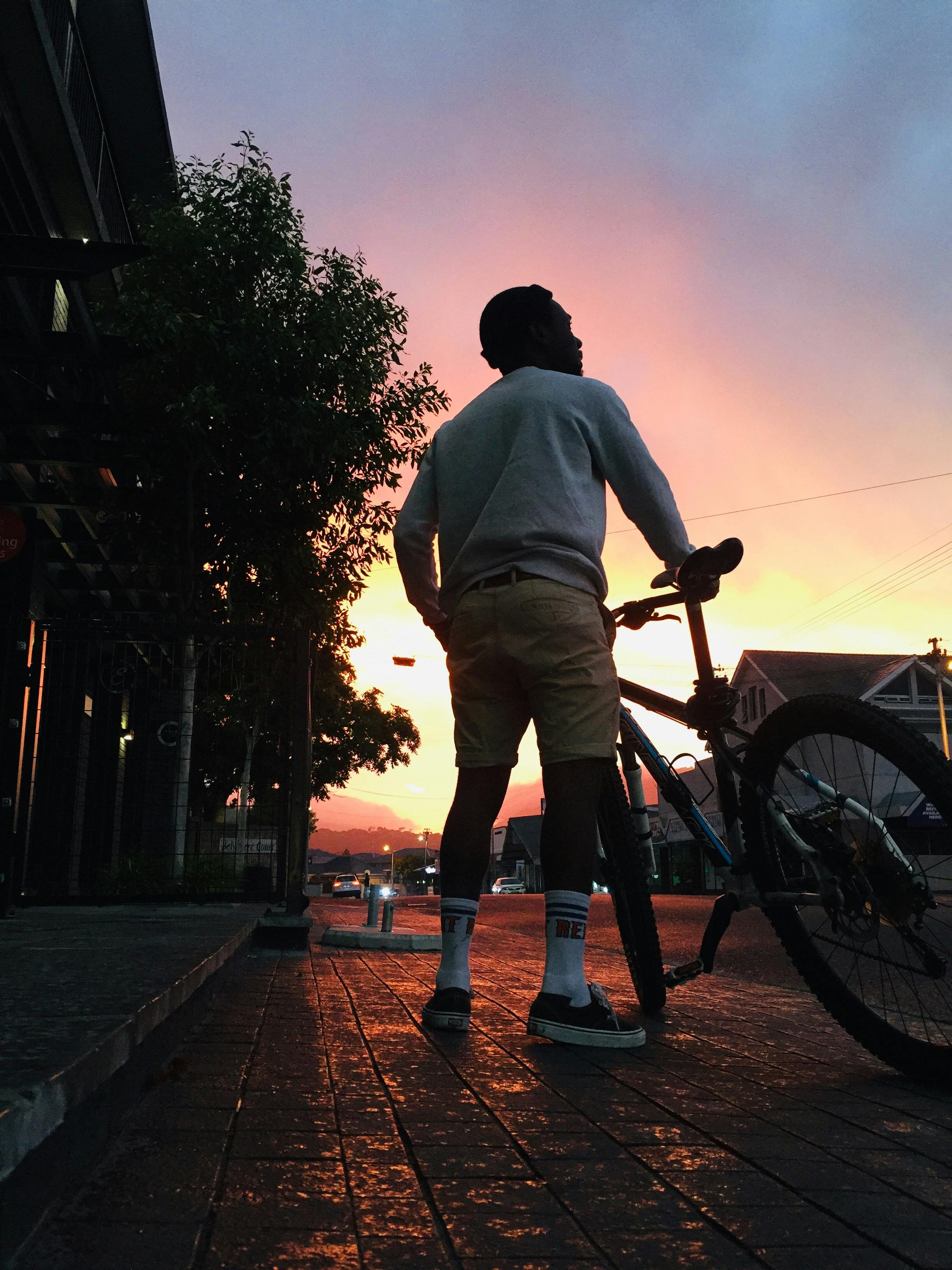 Only Bicycle Photos, Download The BEST Free Only Bicycle Stock Photos ...