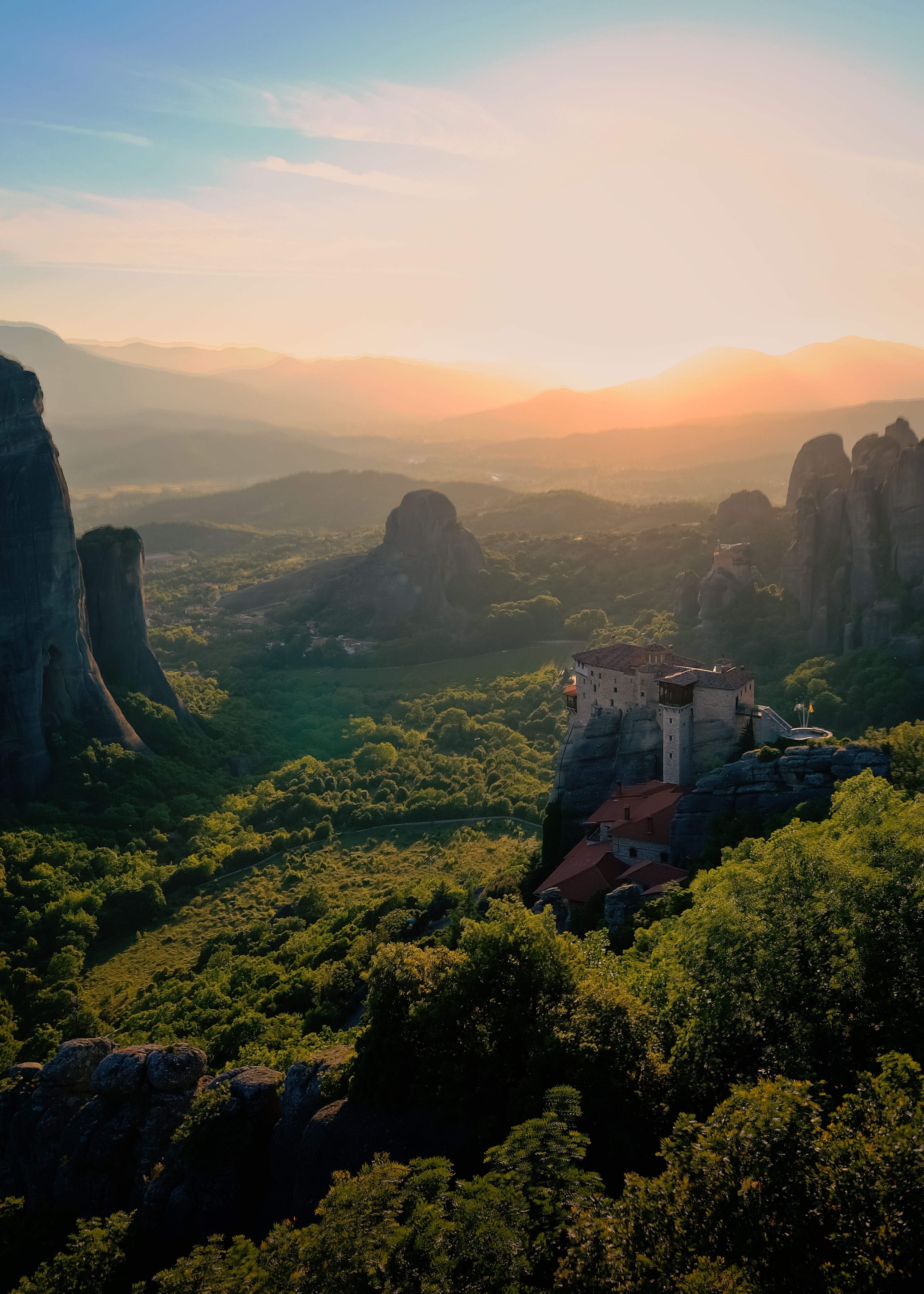Sunrise Castle Photos, Download The BEST Free Sunrise Castle Stock ...