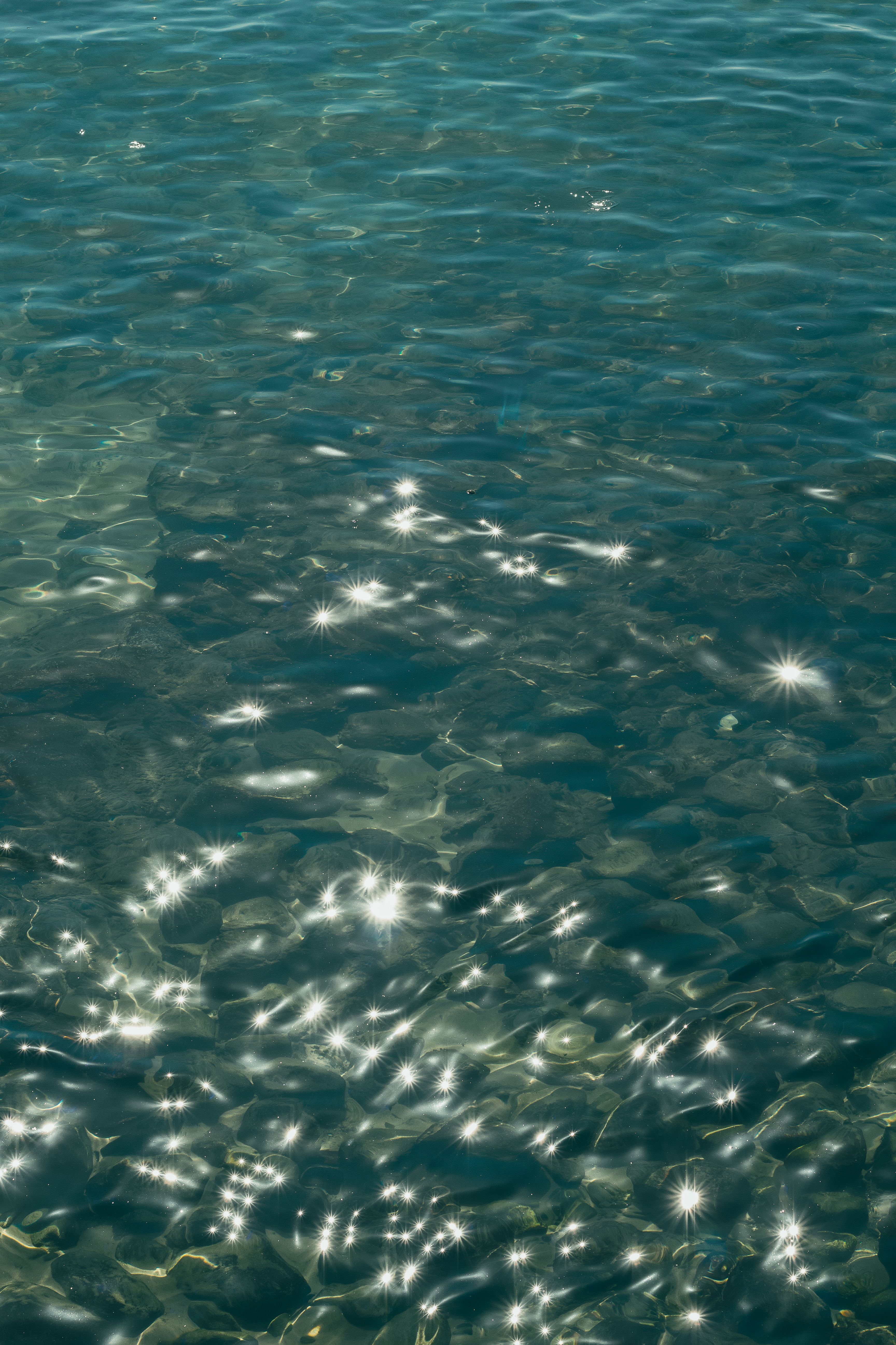 Close-Up Shot of Sea Water · Free Stock Photo