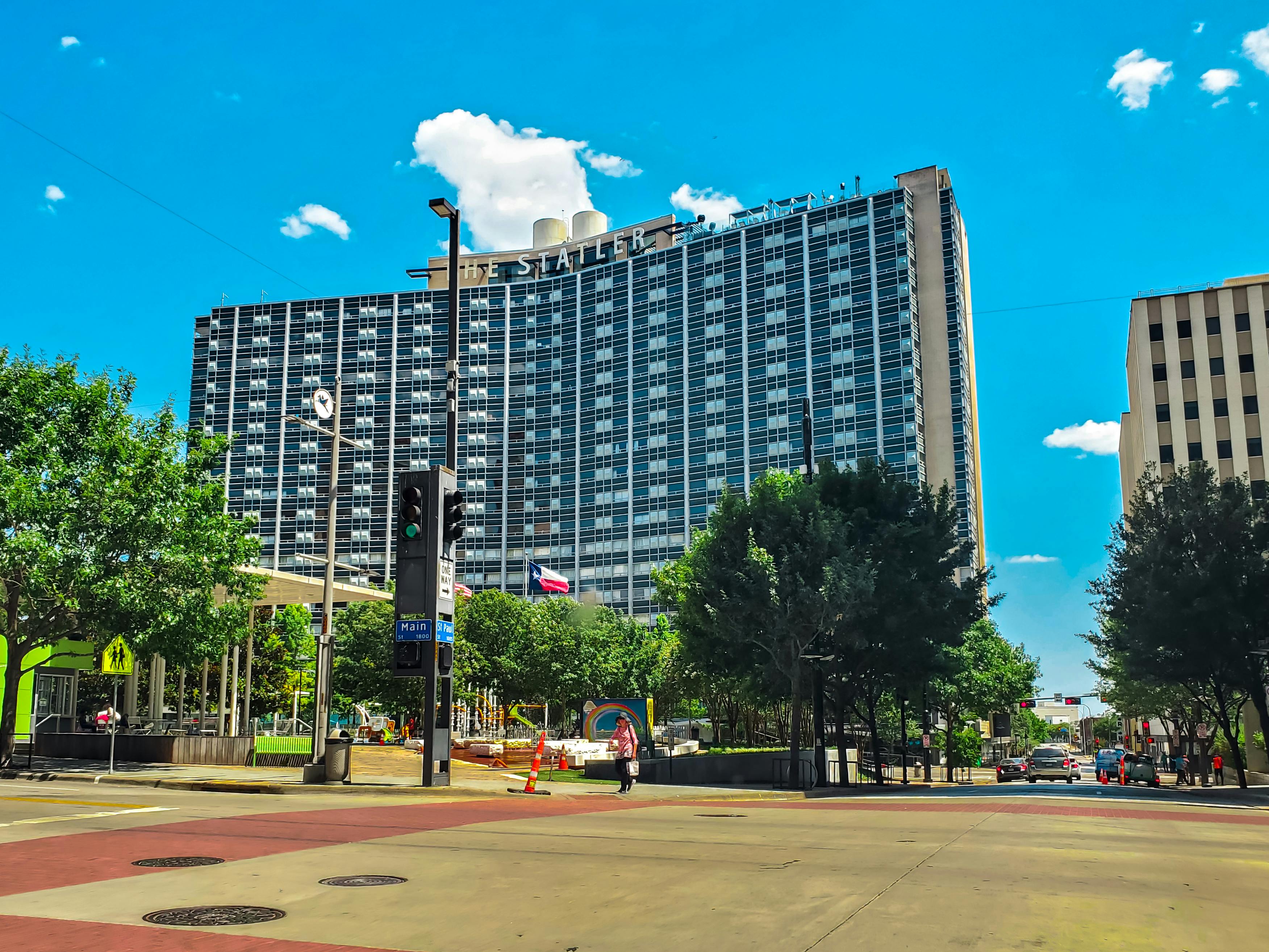 Facade of the Statler Hotel in Dallas, Texas, USA · Free Stock Photo