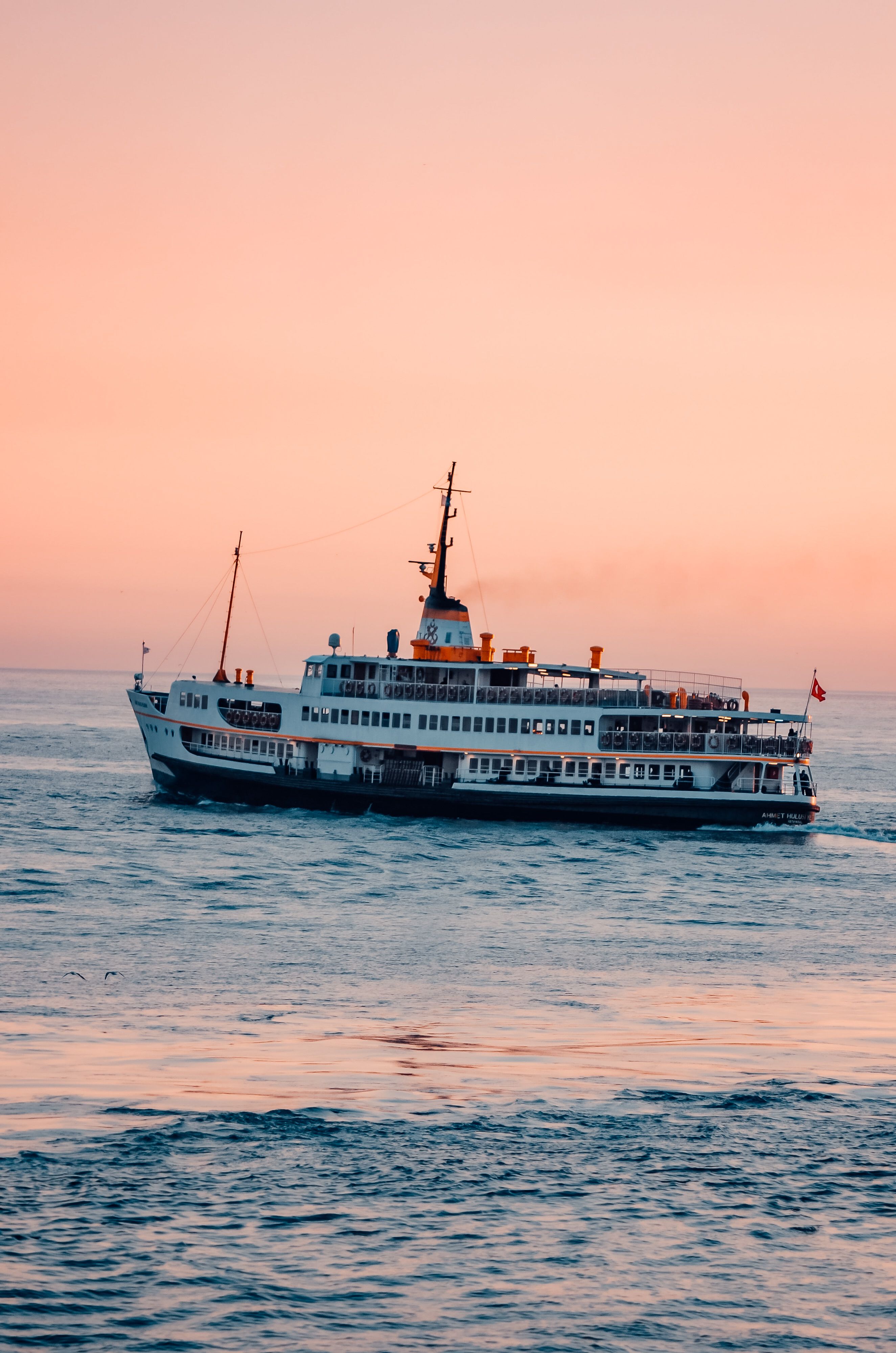 Ferry Kapal Photos, Download The BEST Free Ferry Kapal Stock Photos ...