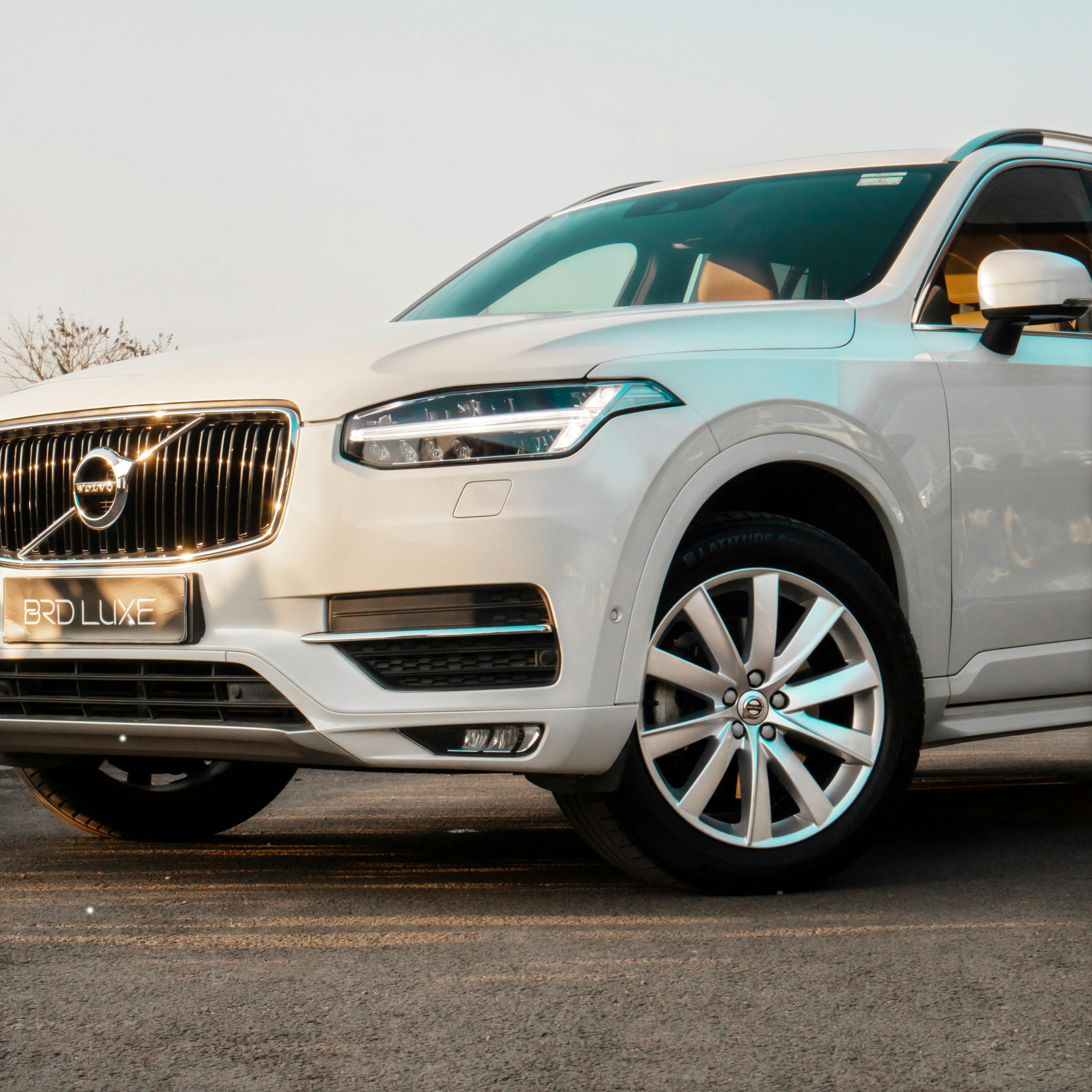 Volvo Photos, Download The BEST Free Volvo Stock Photos & HD Images