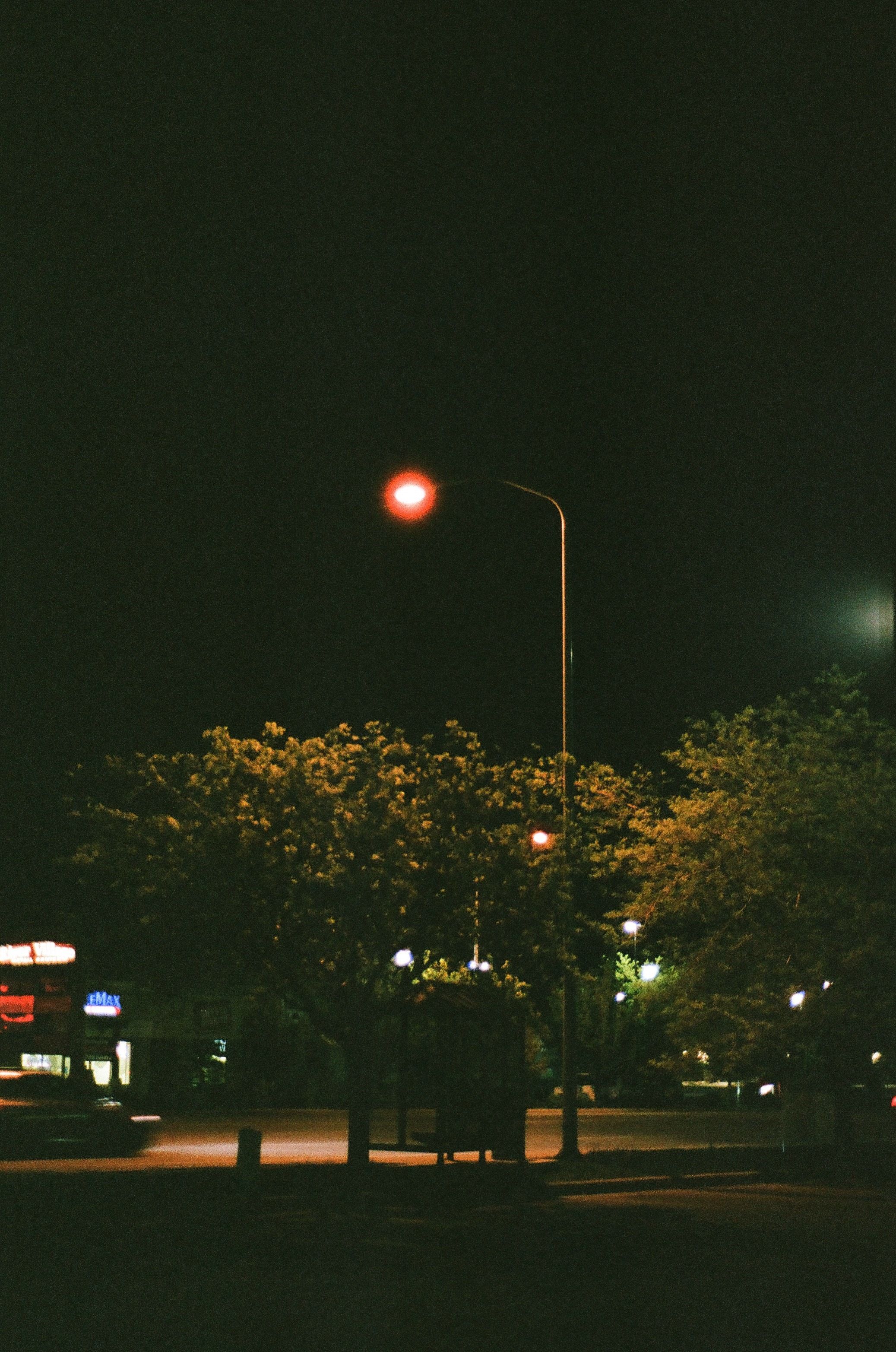 Night Lights Photos, Download The BEST Free Night Lights Stock Photos ...