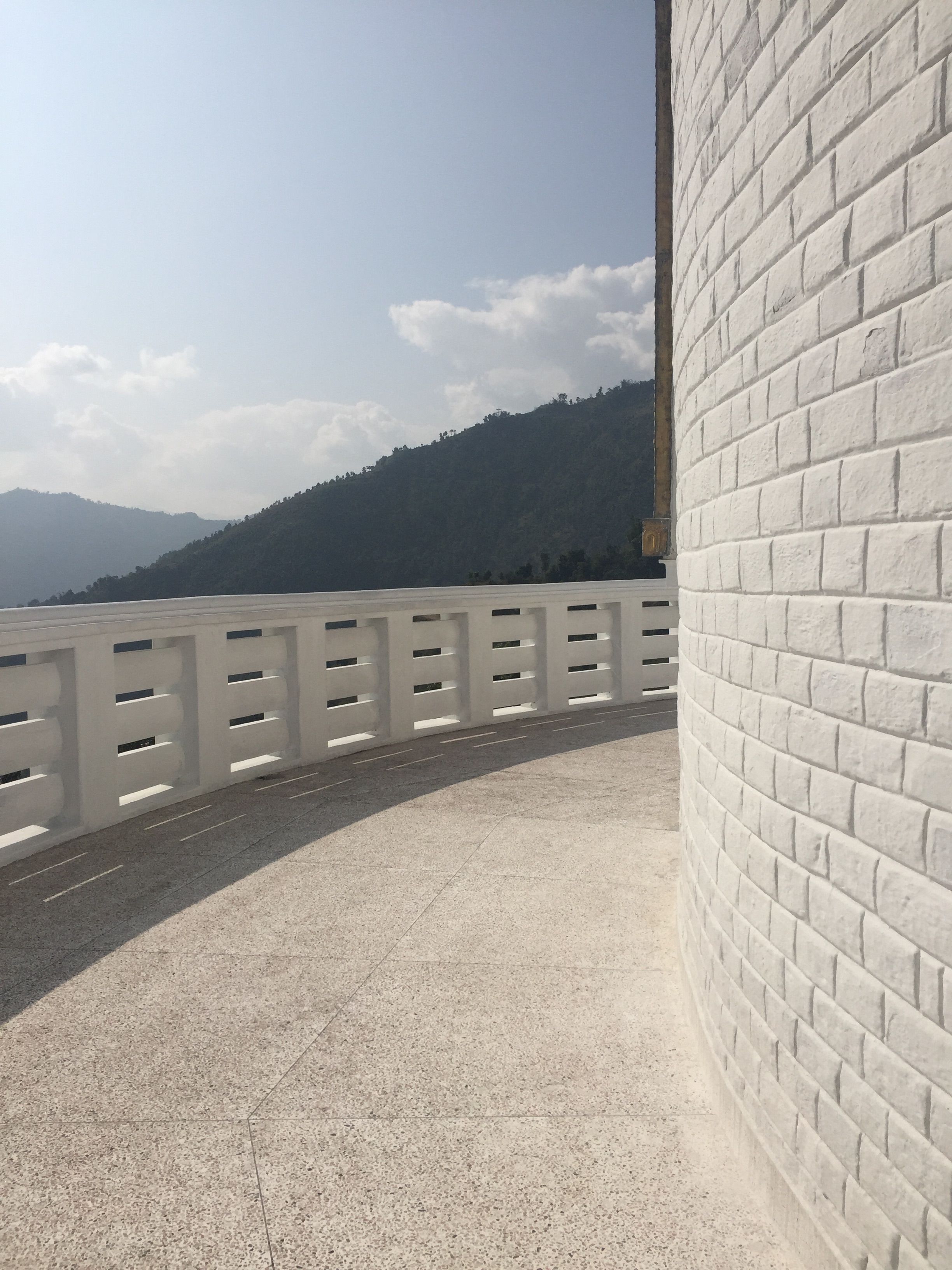 Railing White Photos, Download The BEST Free Railing White Stock Photos ...