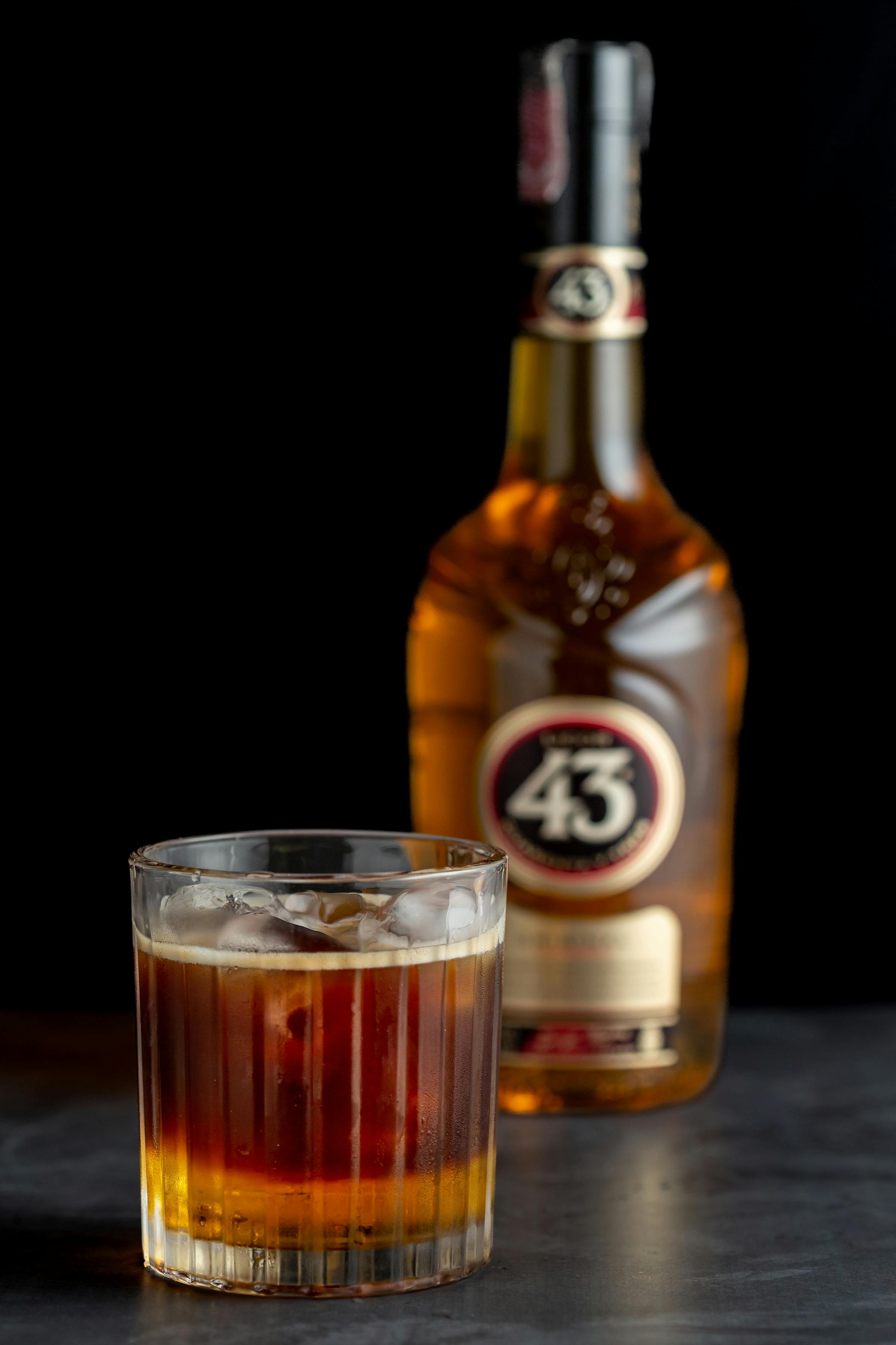 Liqueur Photos, Download The BEST Free Liqueur Stock Photos & HD Images