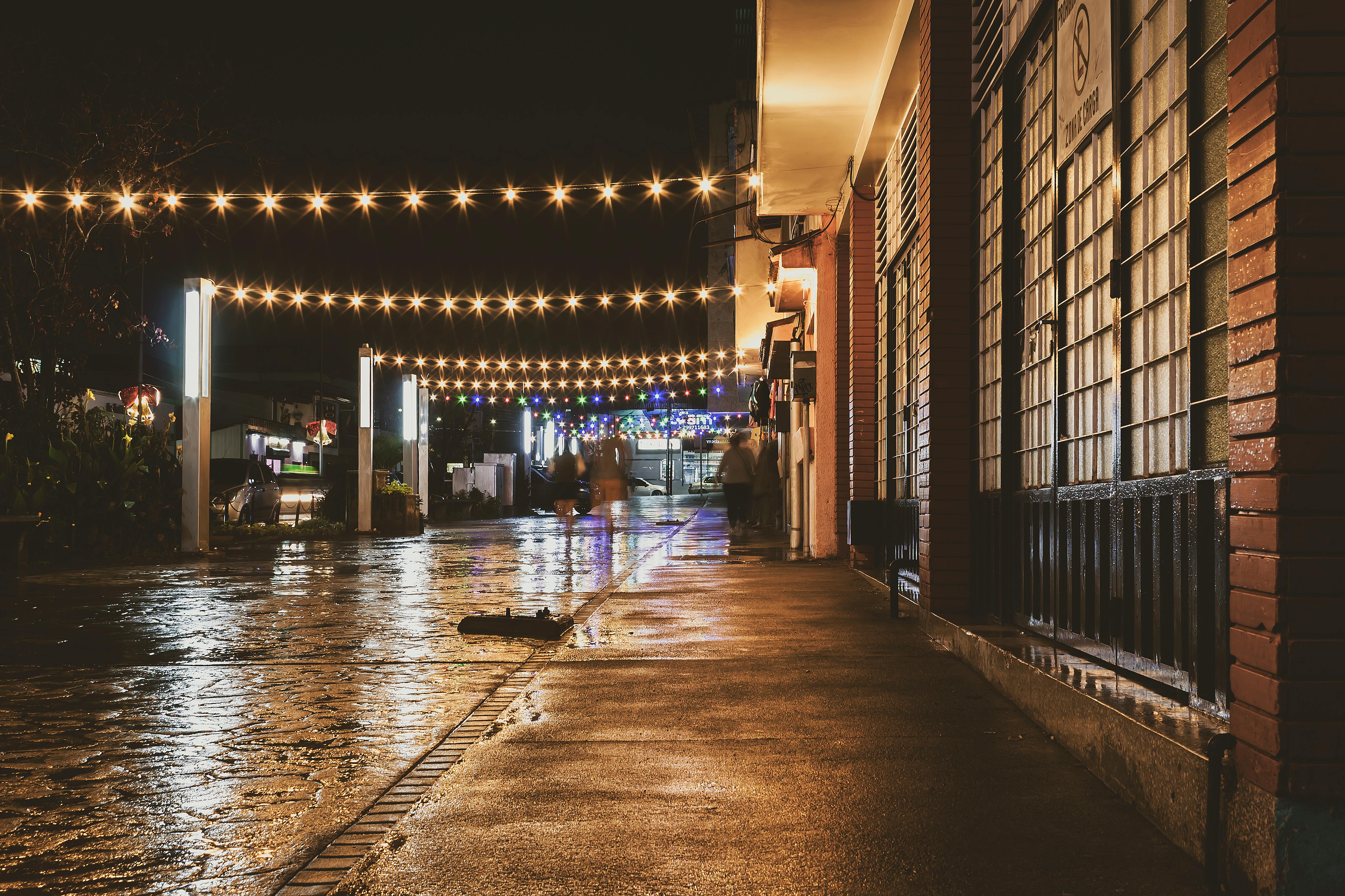 A Sidewalk in a City · Free Stock Photo