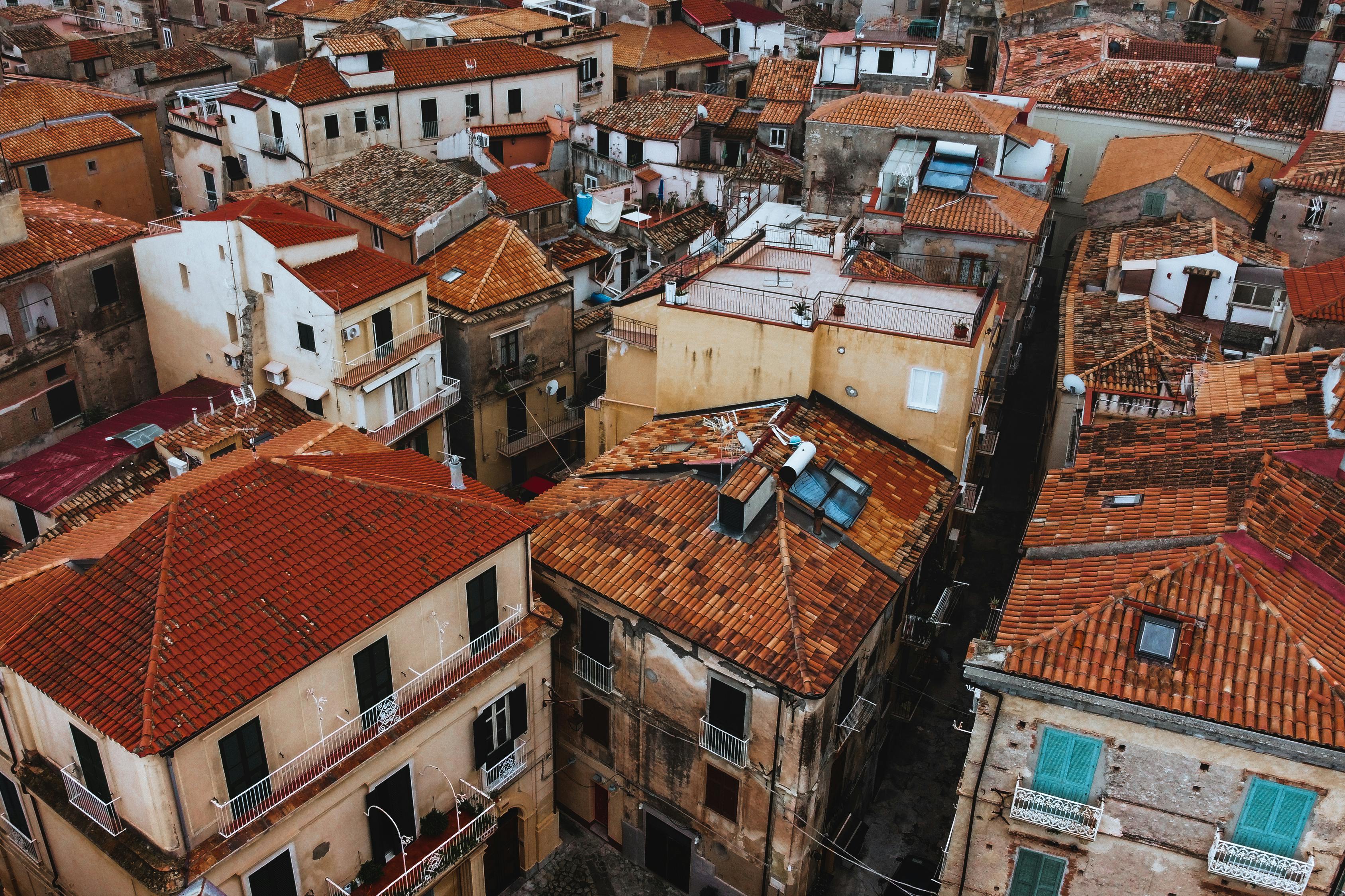 Foto de stock gratuita sobre azoteas, calabria, ciudad, ciudades, distritos residenciales ...