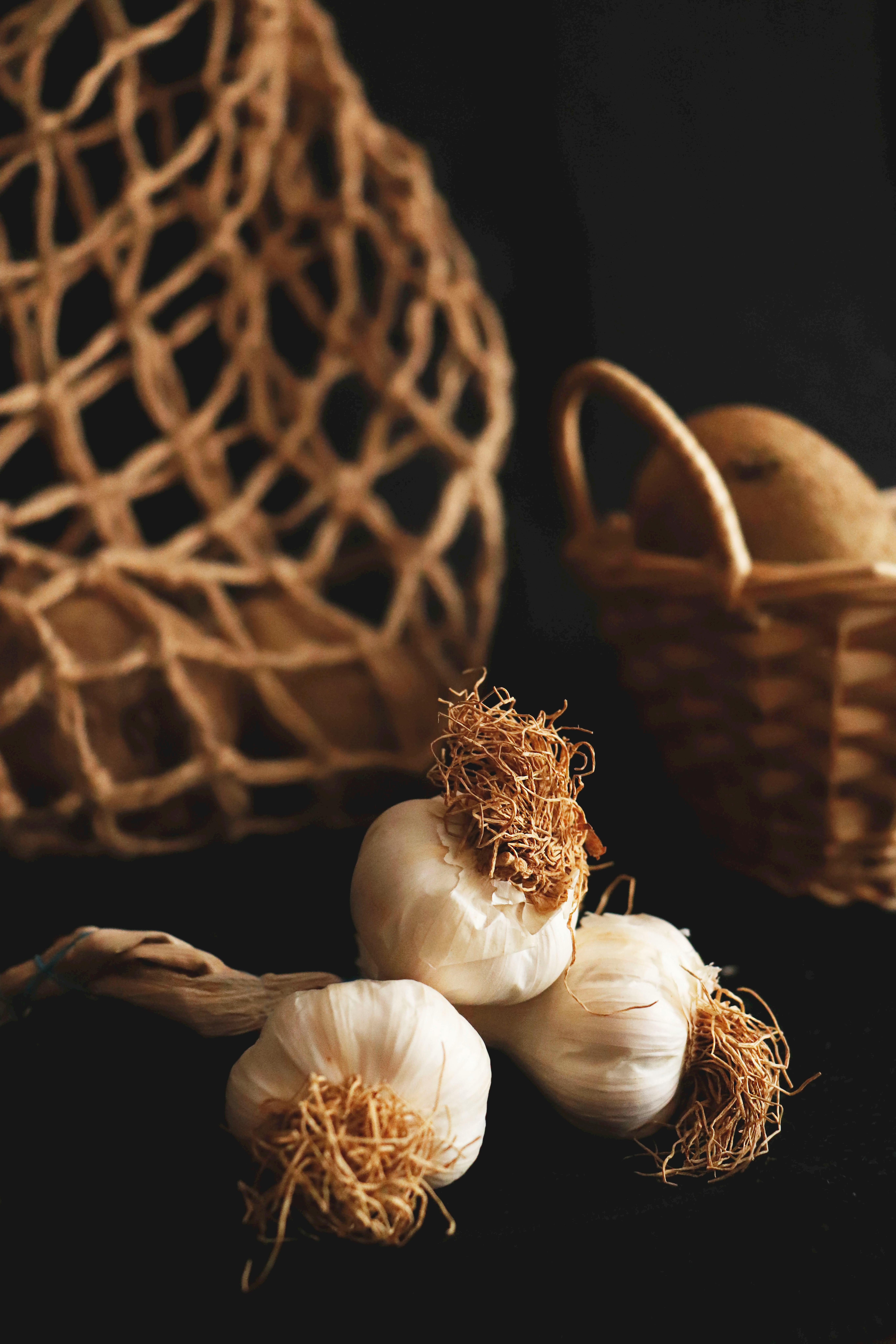 White Garlic in Close-Up Photography · Free Stock Photo
