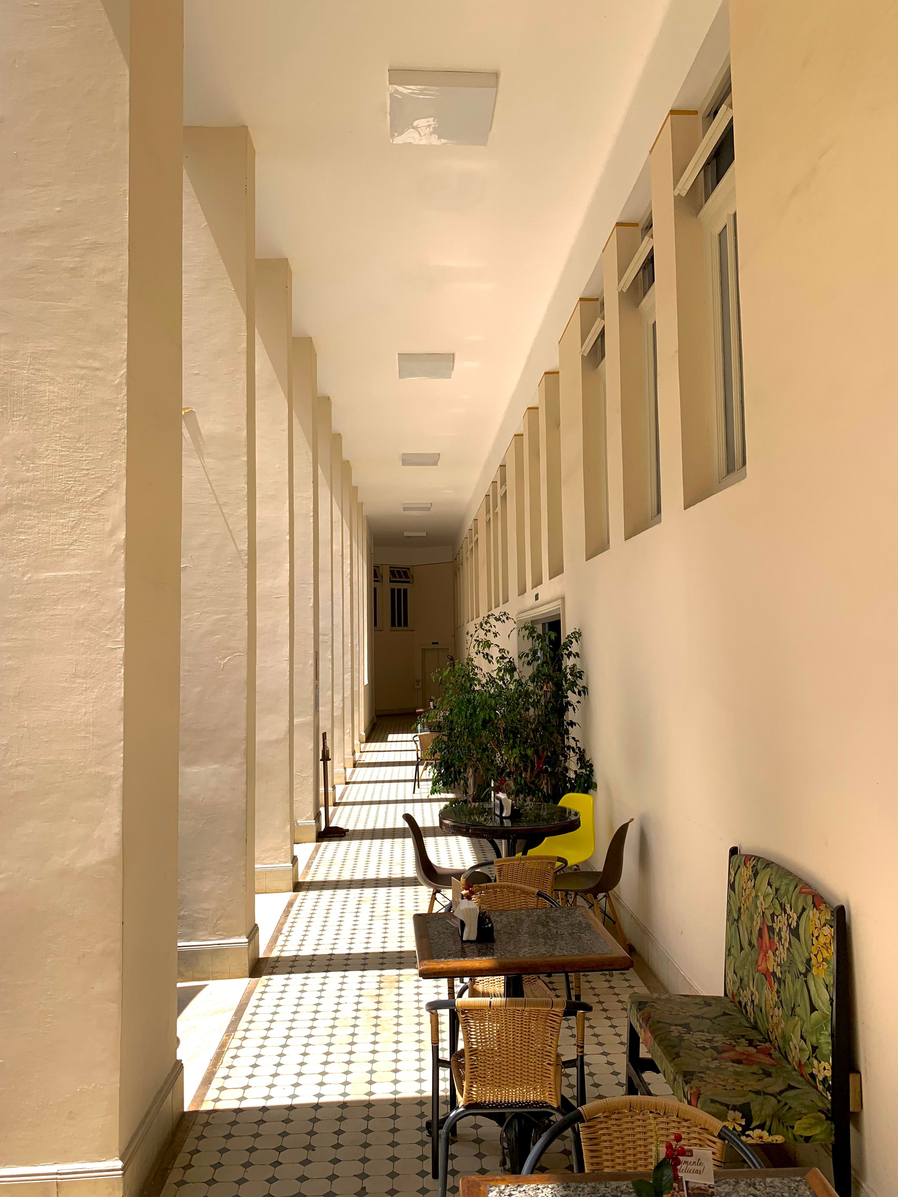 A Walkway with Columns · Free Stock Photo