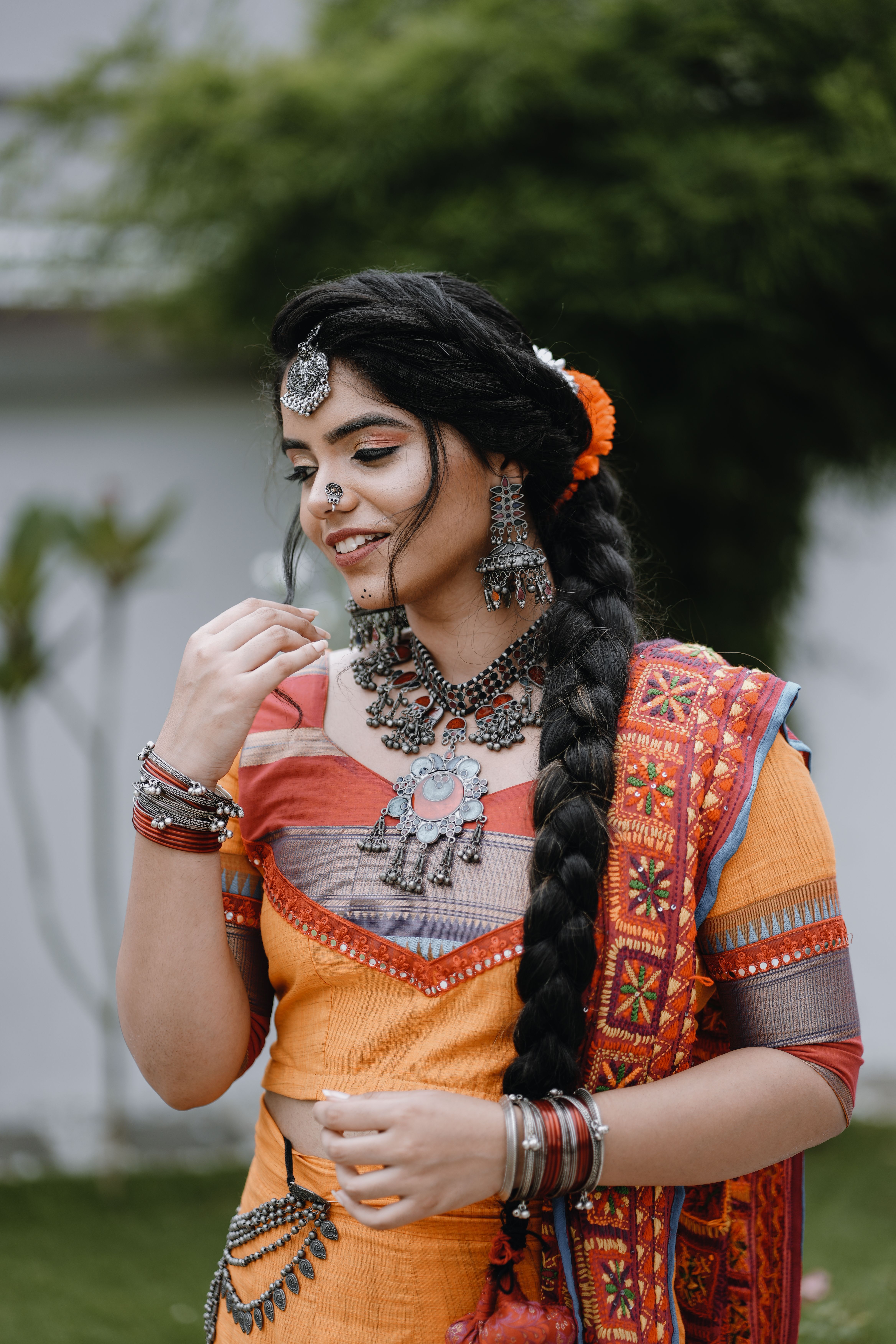 Young Brunette in Sari and Traditional Jewelry · Free Stock Photo
