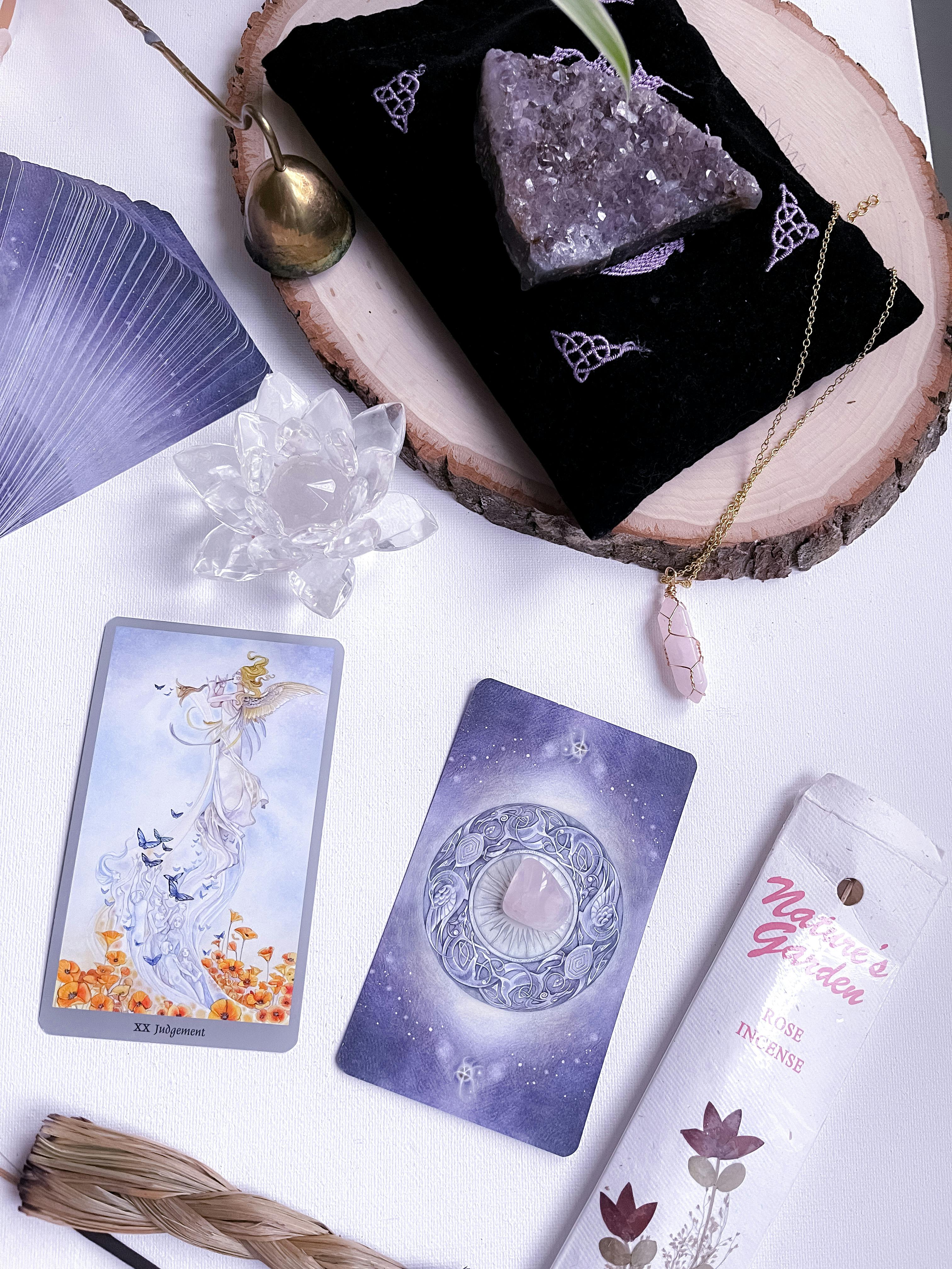 Close-Up Photo of Crystal · Free Stock Photo