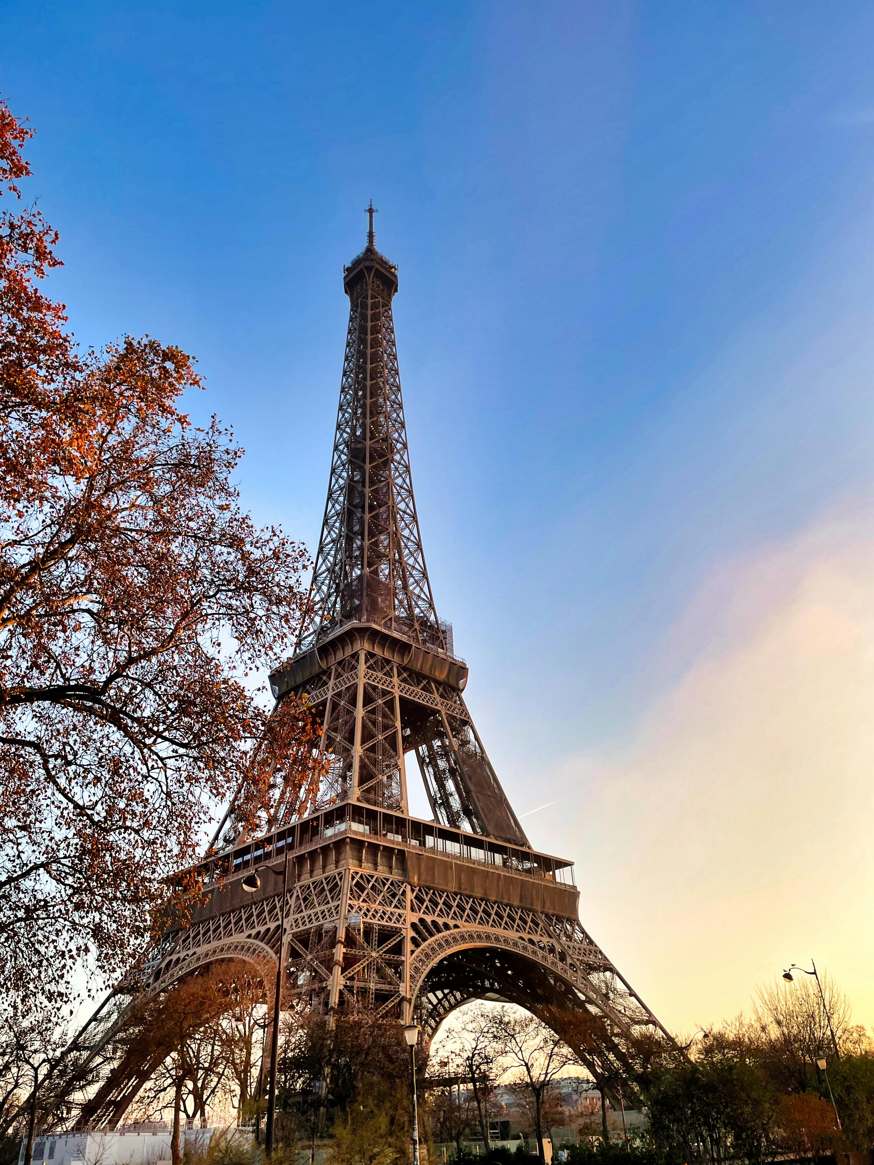 Eiffel Tower at Sunset · Free Stock Photo