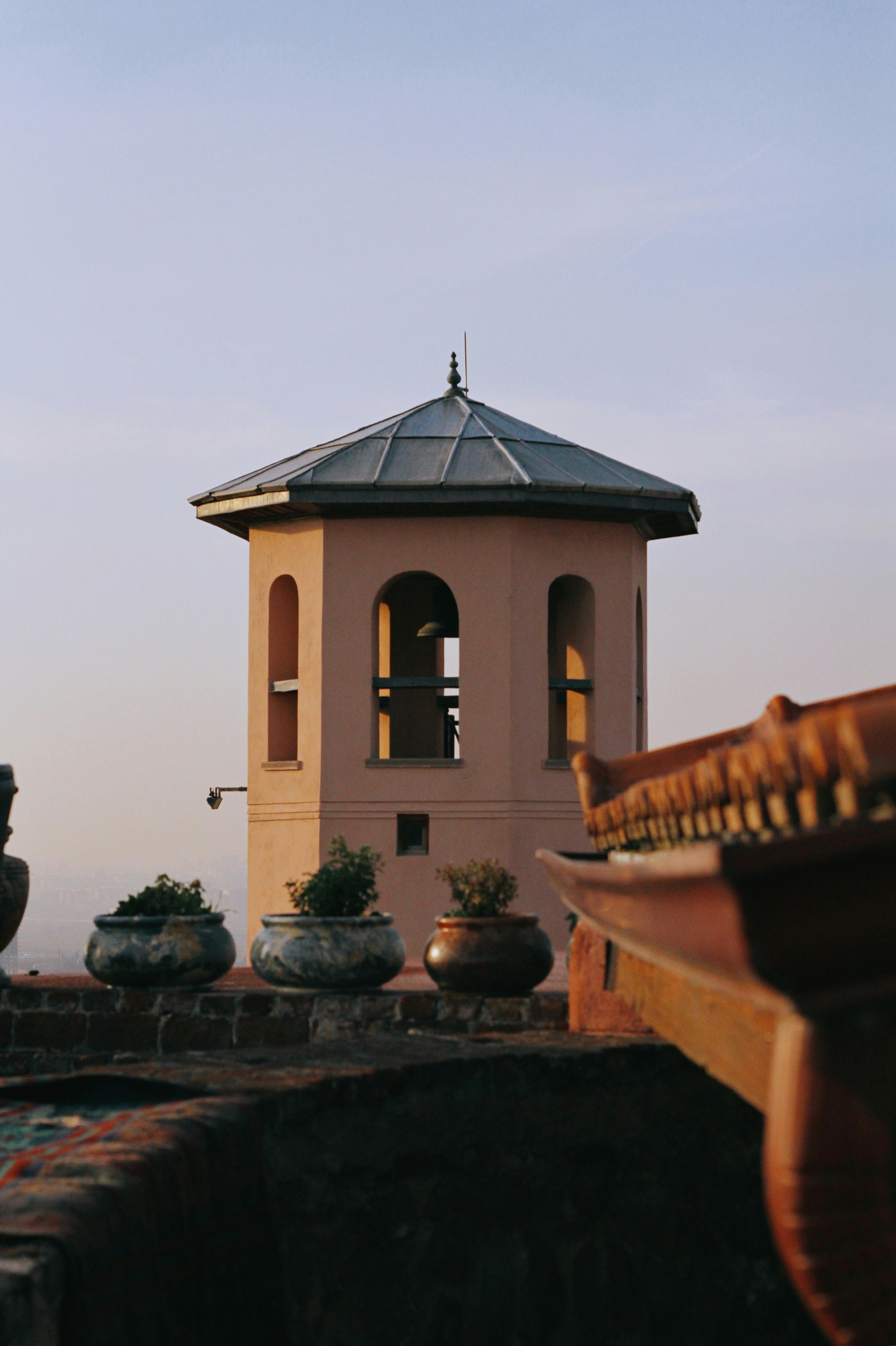 Souk Kule Kule Photos, Download The BEST Free Souk Kule Kule Stock ...