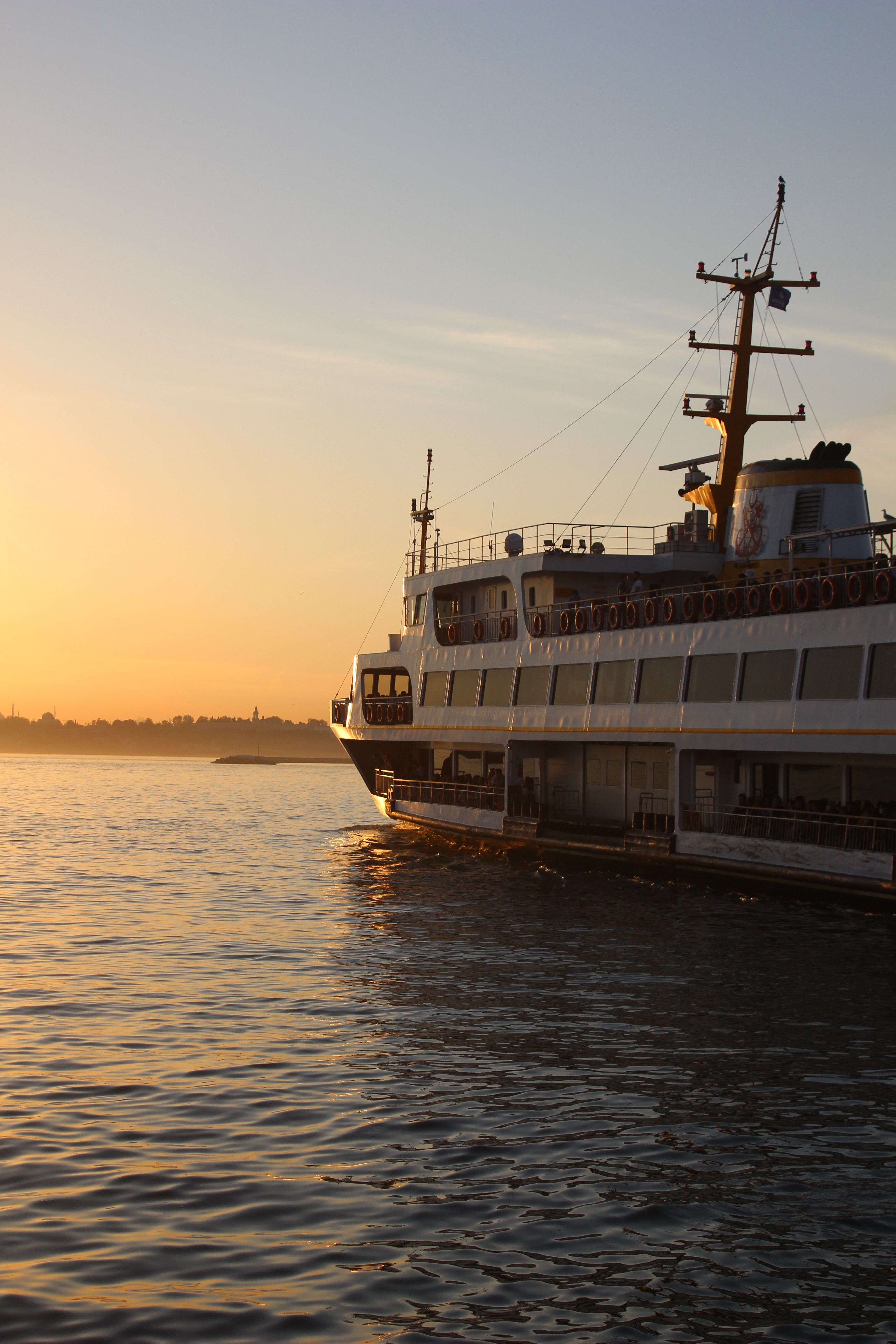 Ferry Boat on Body of Water · Free Stock Photo