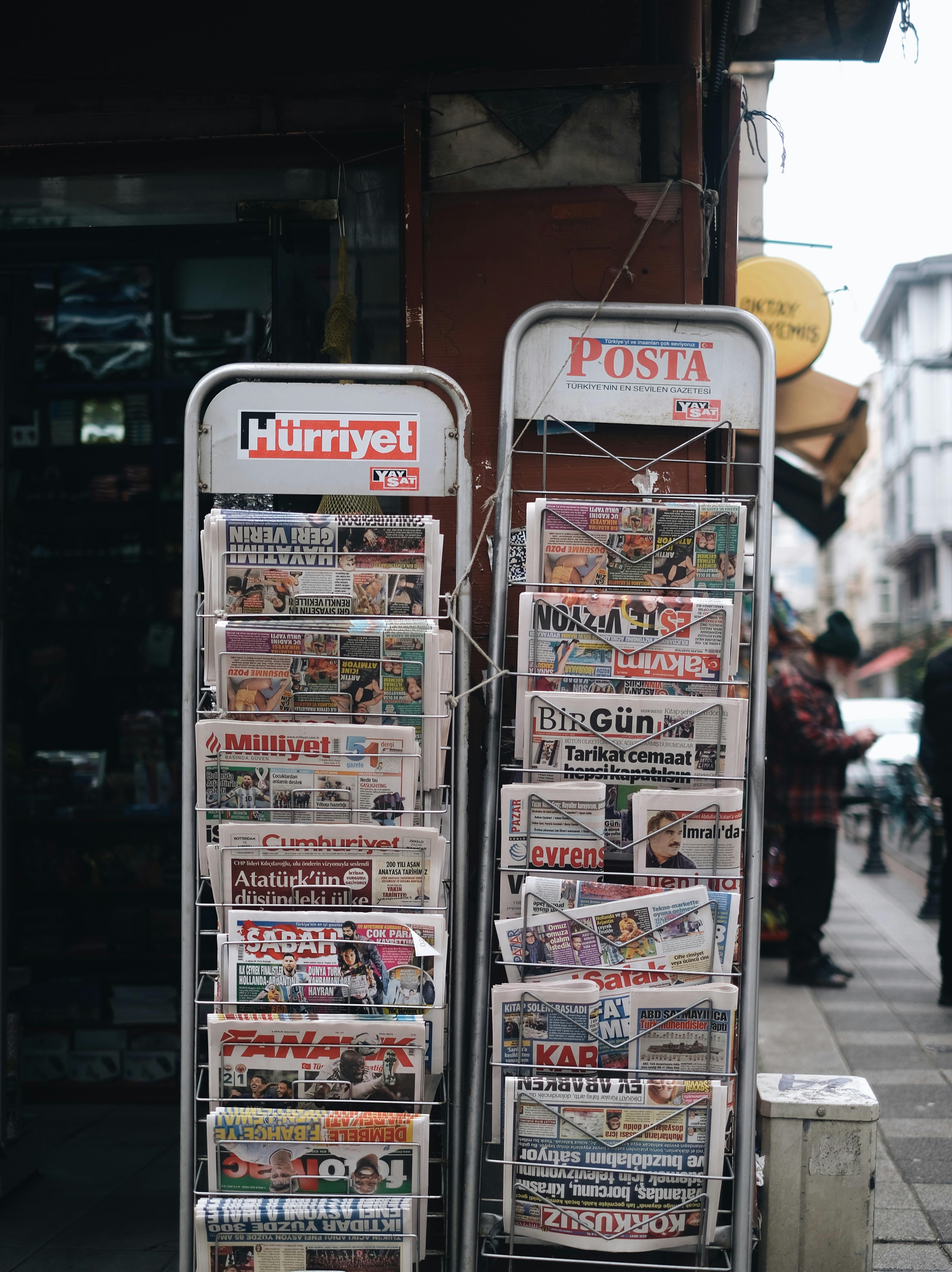 Newspaper Store Photos, Download The BEST Free Newspaper Store Stock ...